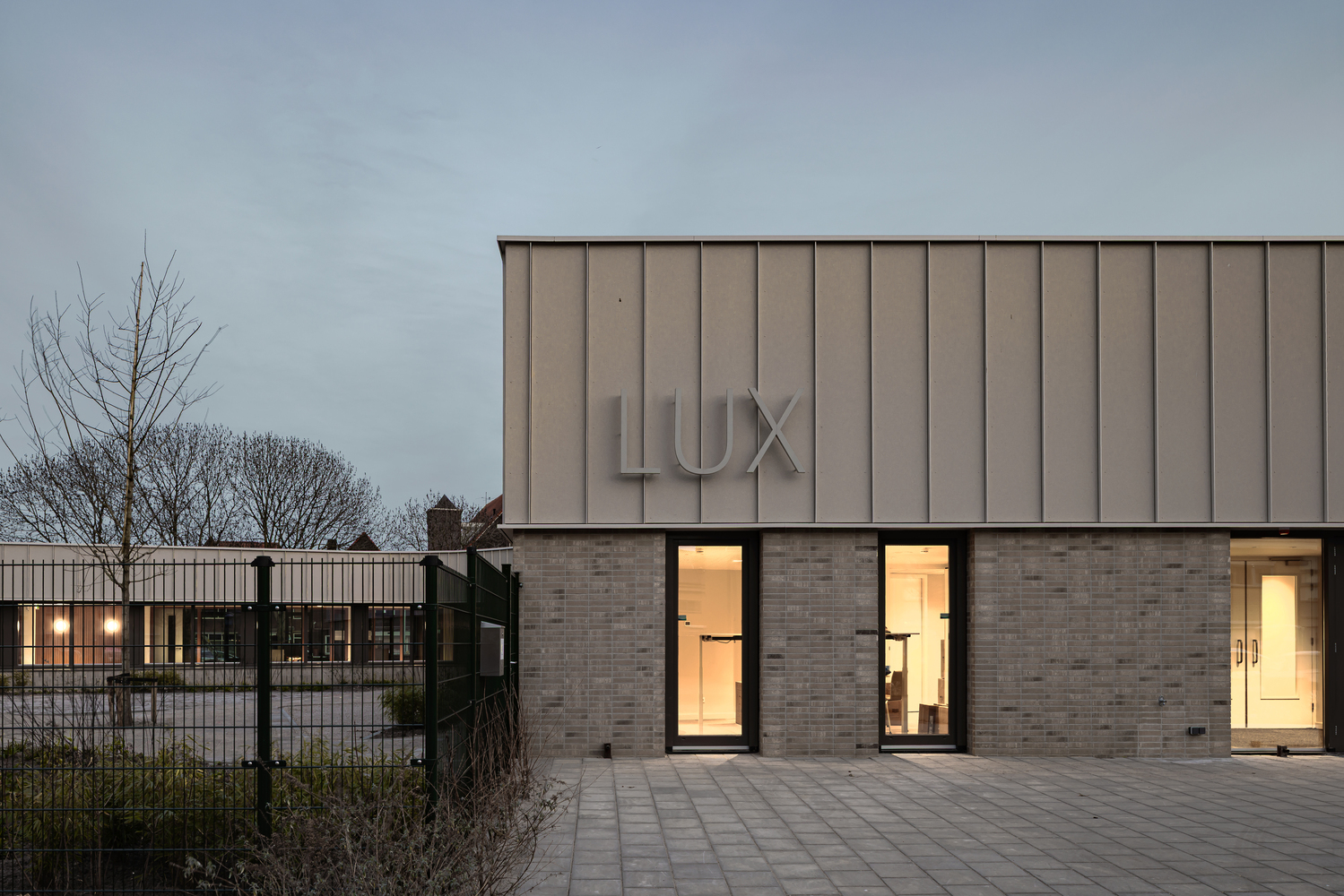 Gallery of Primary School Lux / EVA architecten - 17
