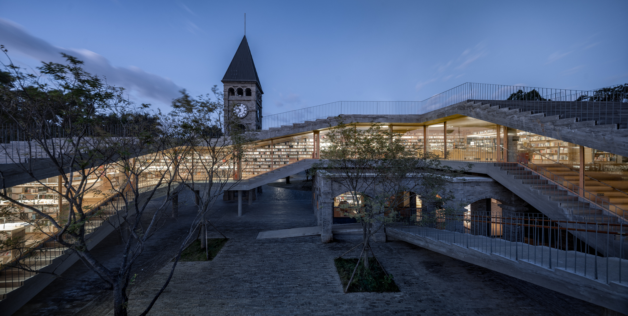 Gallery of Mengzi NSAU Bookstore of Librairie Avant-Garde / ZAO ...