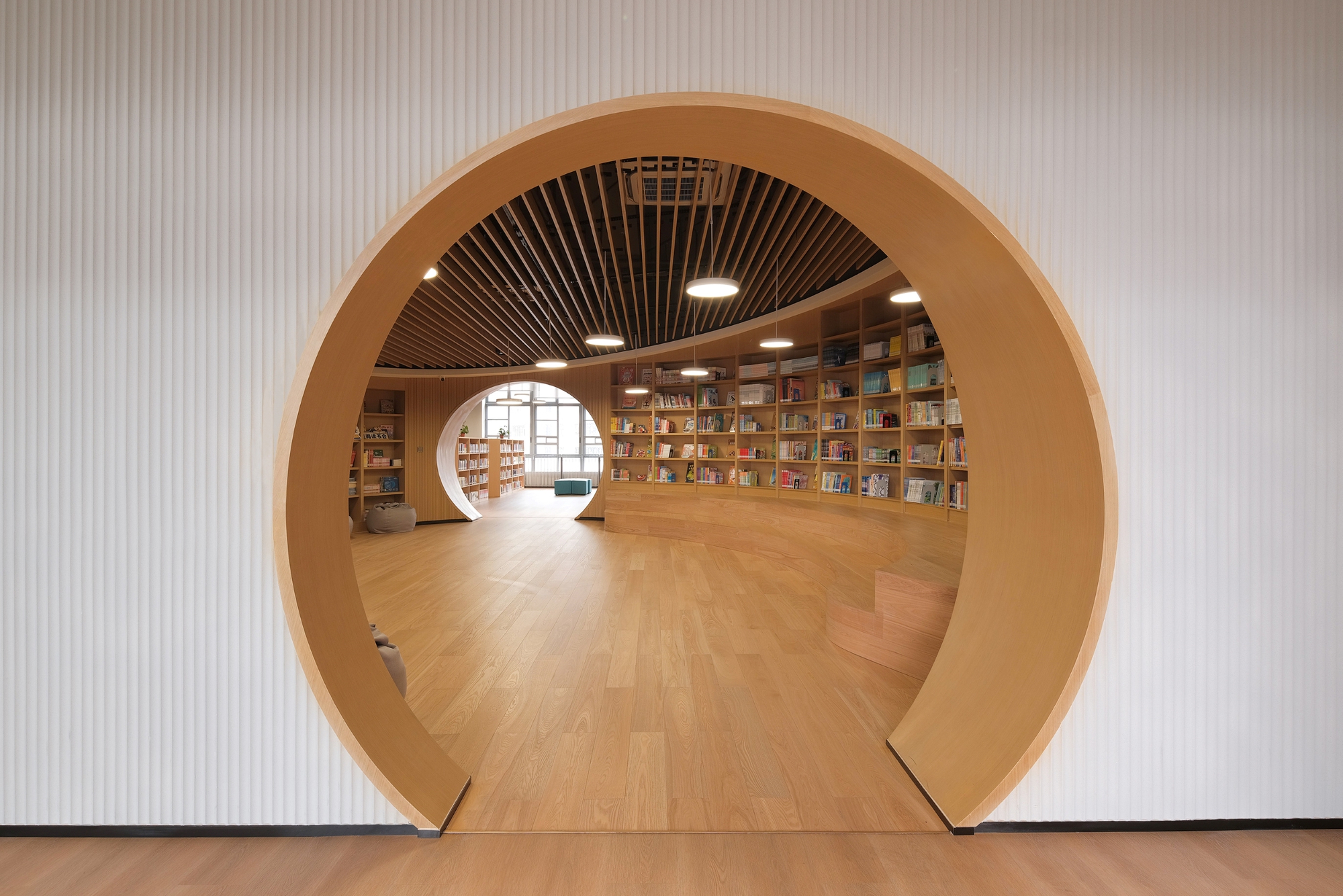 Gallery of Renovation of Shenzhen Longgang District Longling School ...