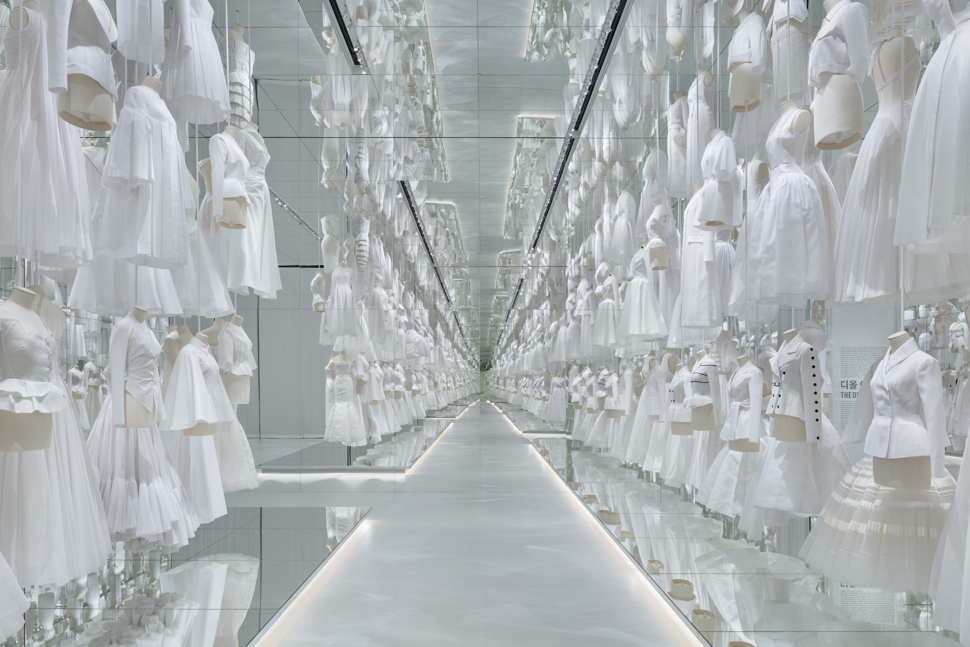 Gallery of "Christian Dior: Designer of Dreams" Opens in Seoul with ...