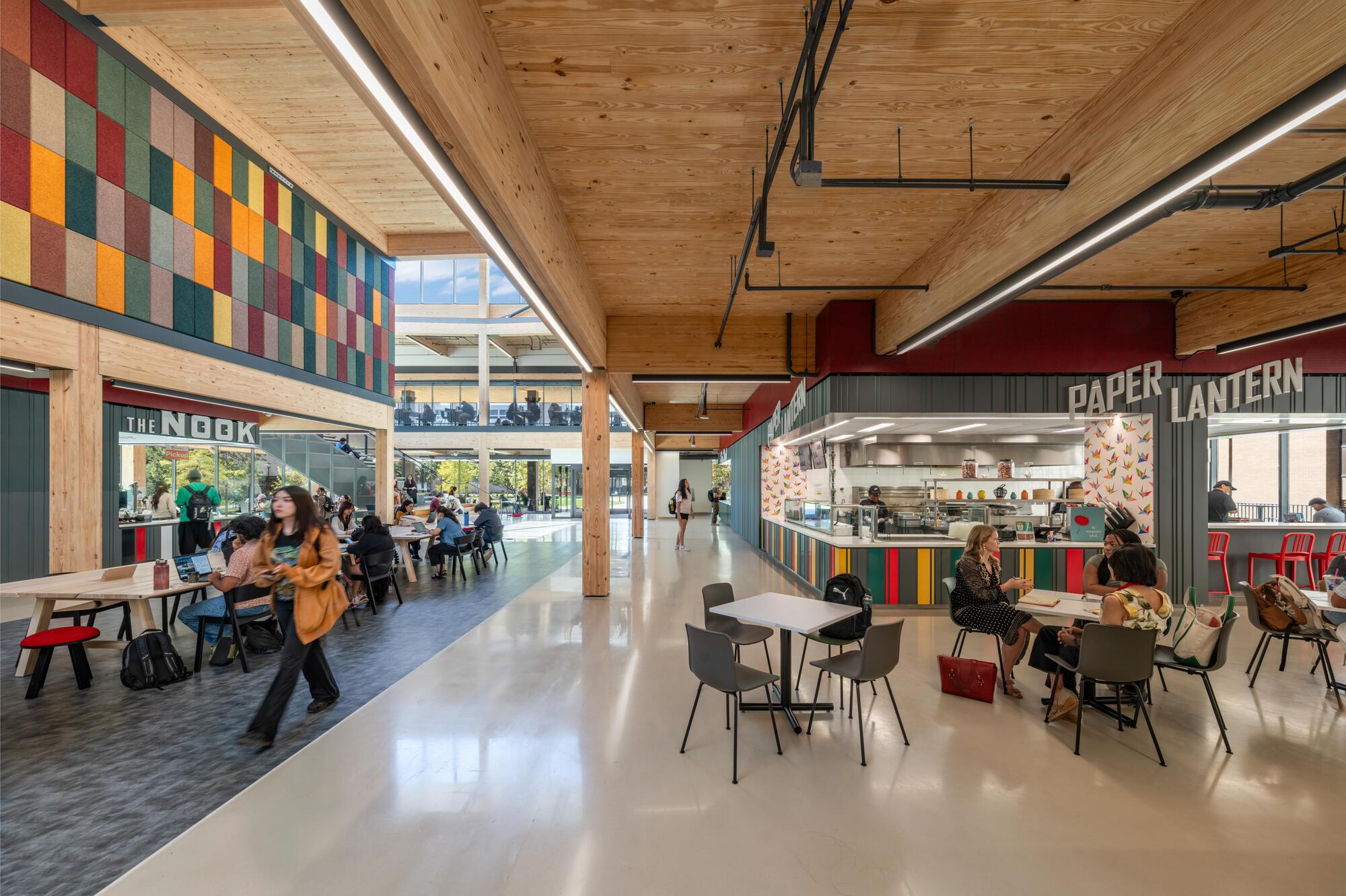 Gallery of Retail, Auxiliary, and Dining (RAD) Center at the University of Houston / Perkins ...