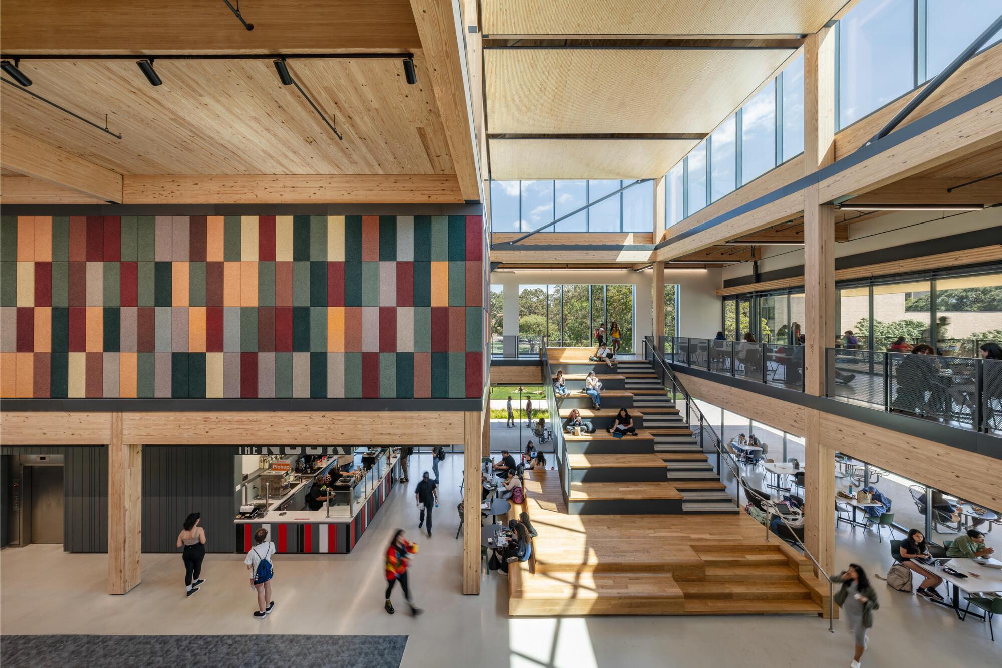 Gallery of Retail, Auxiliary, and Dining (RAD) Center at the University of Houston / Perkins ...