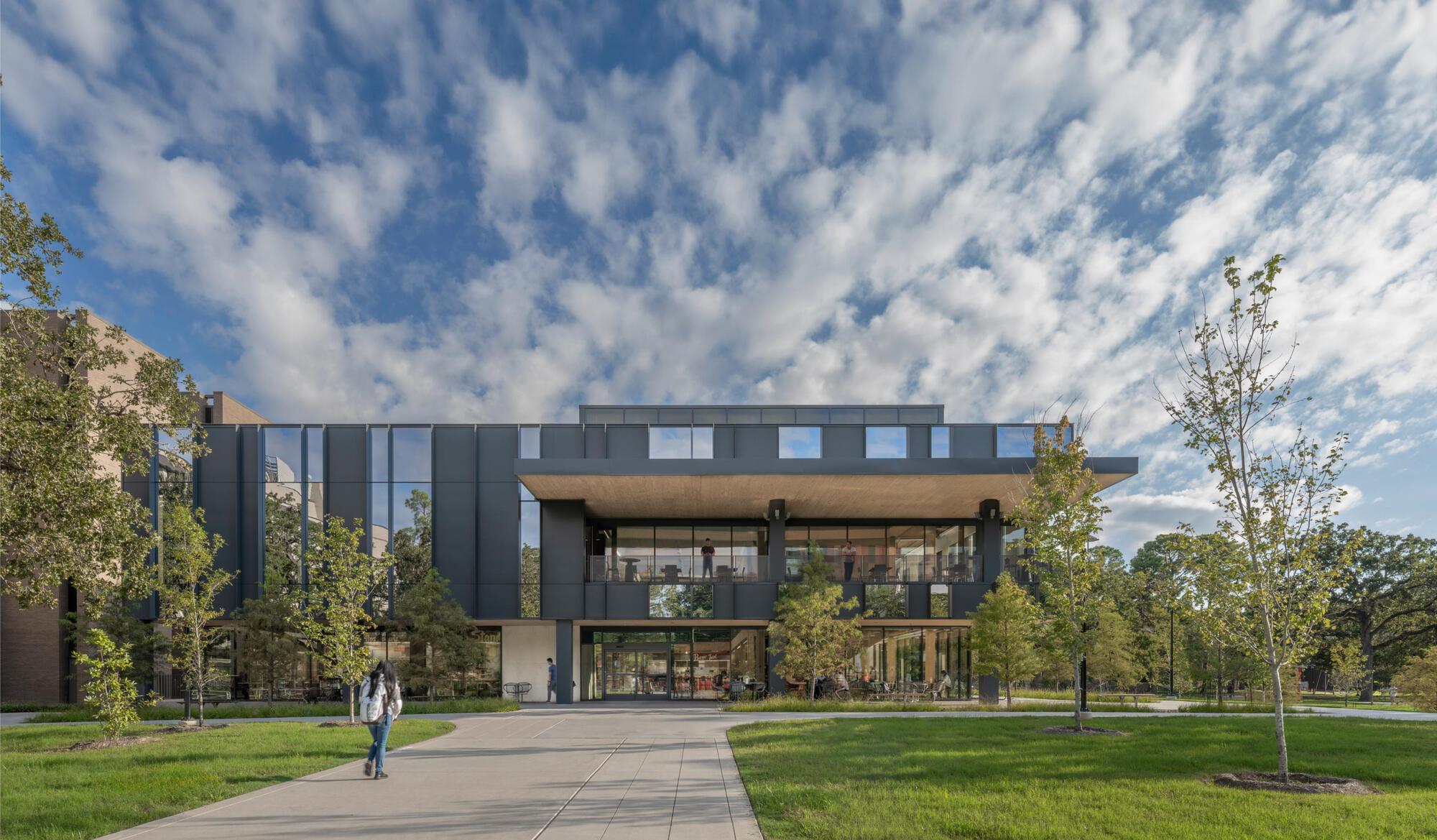 Gallery of Retail, Auxiliary, and Dining (RAD) Center at the University ...