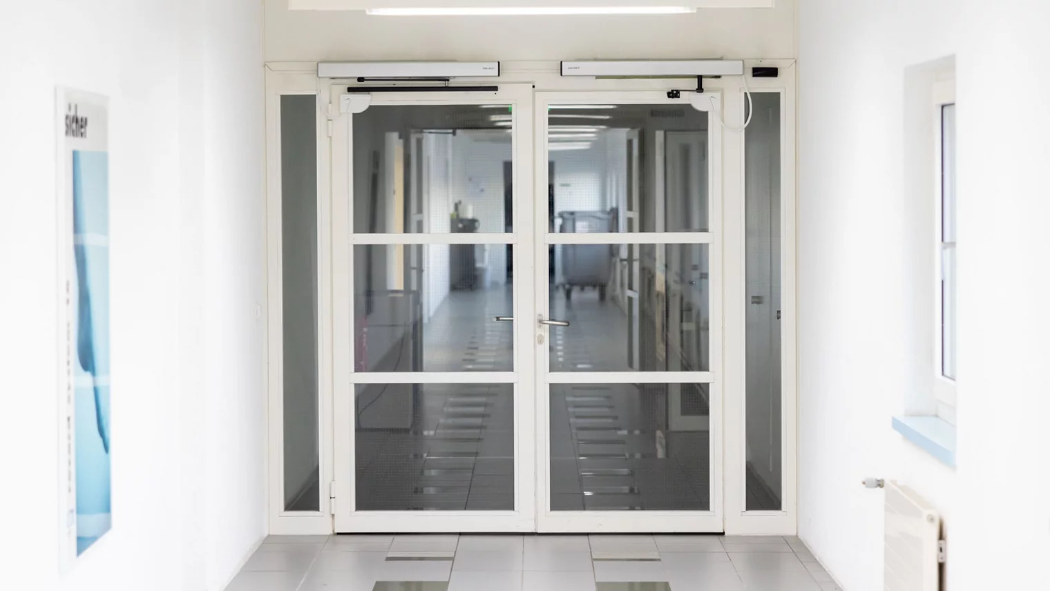 Gallery of The Greener Future of Automatic Door Systems: A Shift in Design and Performance - 7