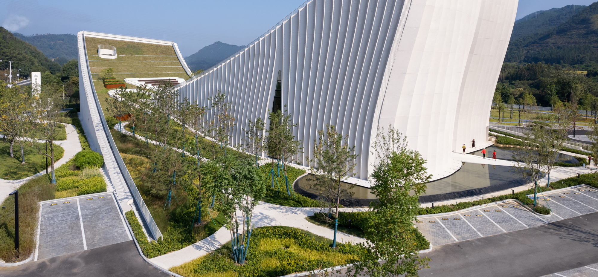 Gallery of Sunner Museum / Atelier Alter Architects - 29