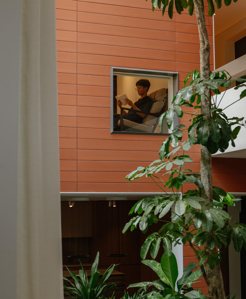 Gallery of In-Between House / Super Assembly - 18