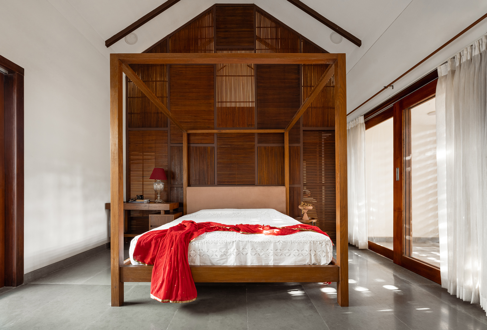 Gallery of House of Quad / Thomas Parambil Architects - 19