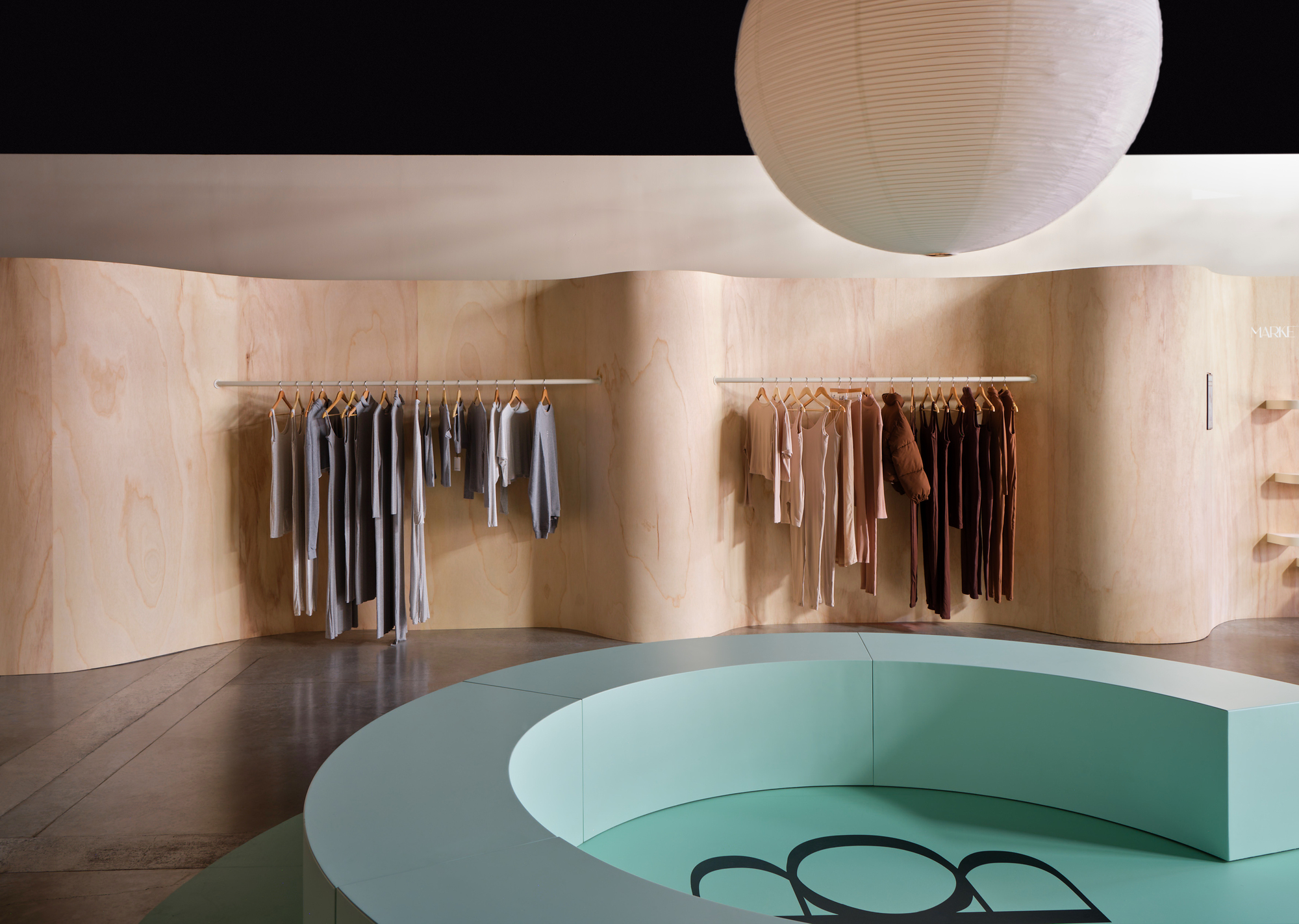 Gallery of Bumpsuit Store / Fox Fox Studio - 2