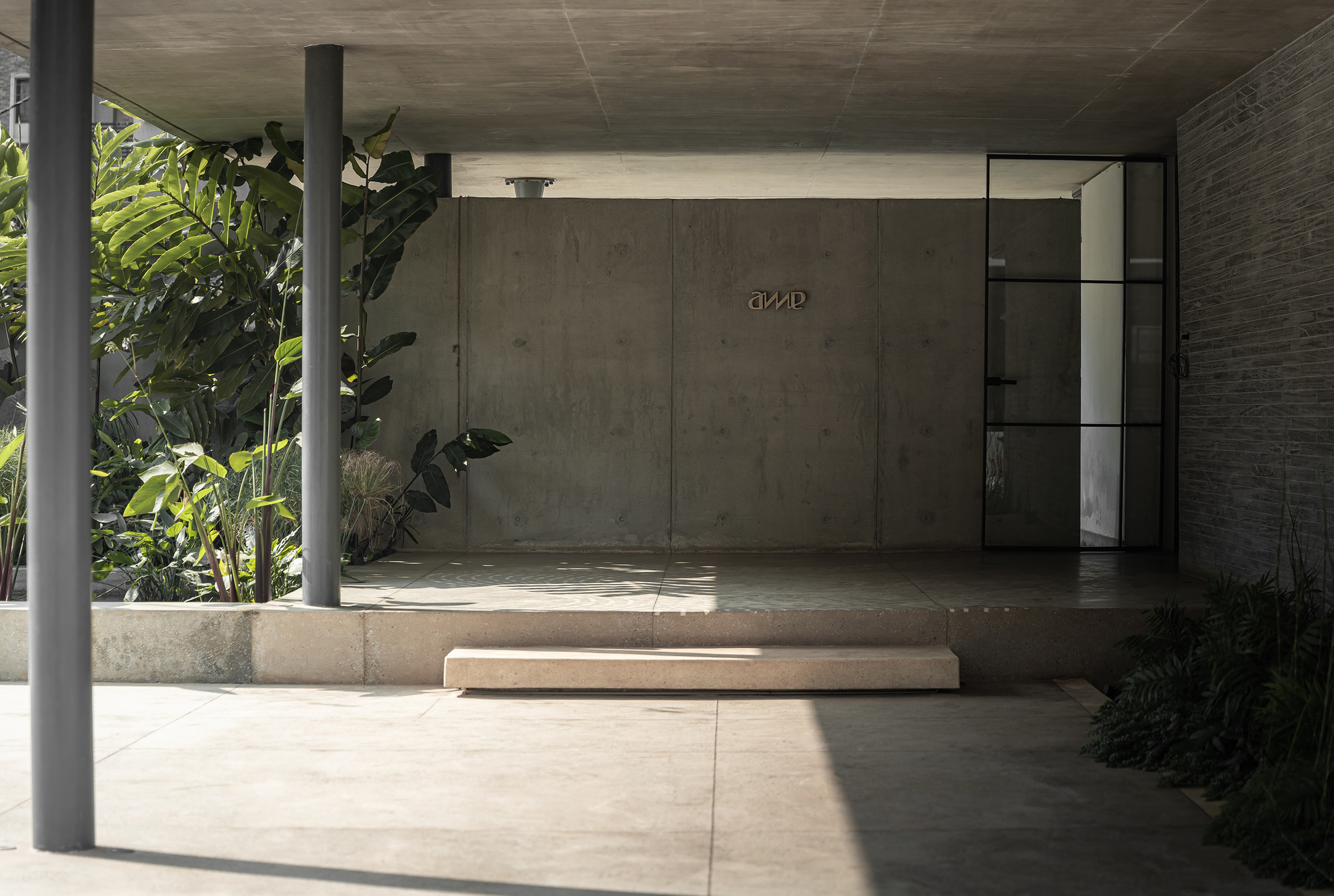 Galeria de AME Studio / BetweenSpaces - 17