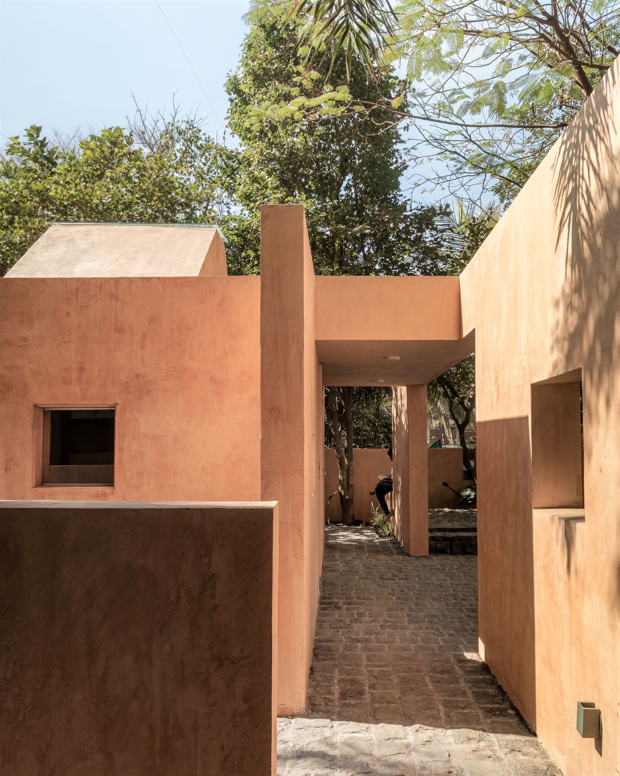 Gallery of Datta Vihara Shrine / Karan Darda Architects - 5