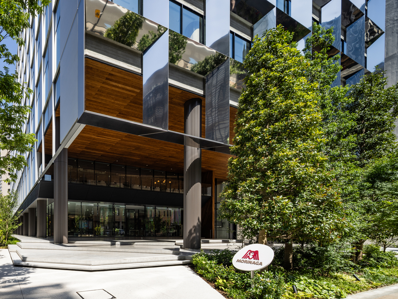 Gallery of Morinaga Shibaura Building / Takenaka Corporation - 7