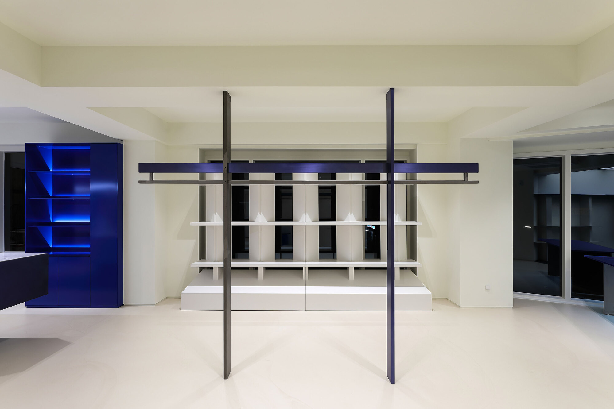 Gallery of PAVONE / Design Studio Maoom - 3