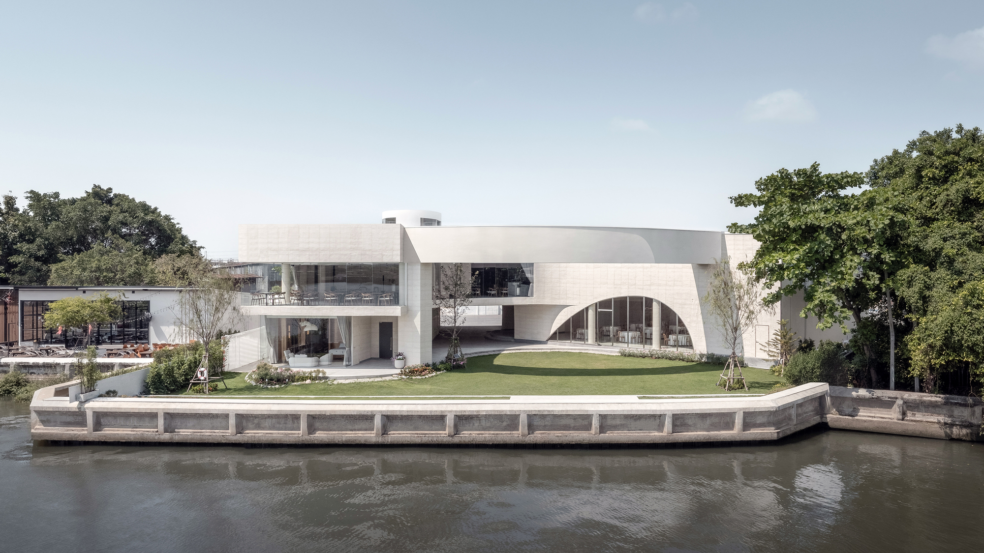 Gallery of Rarin Wedding Venue / ASWA - 26