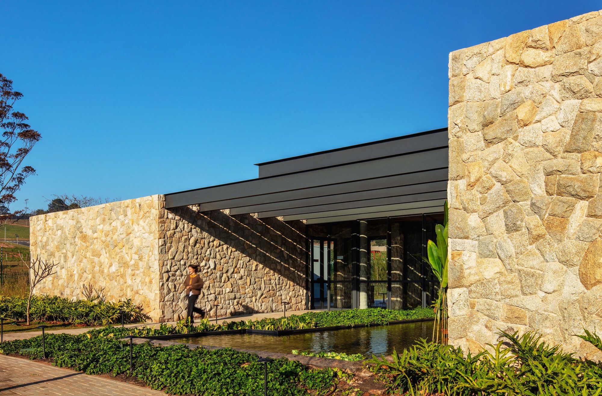 Gallery of The Tamboré Club / DMDV arquitetos - 7