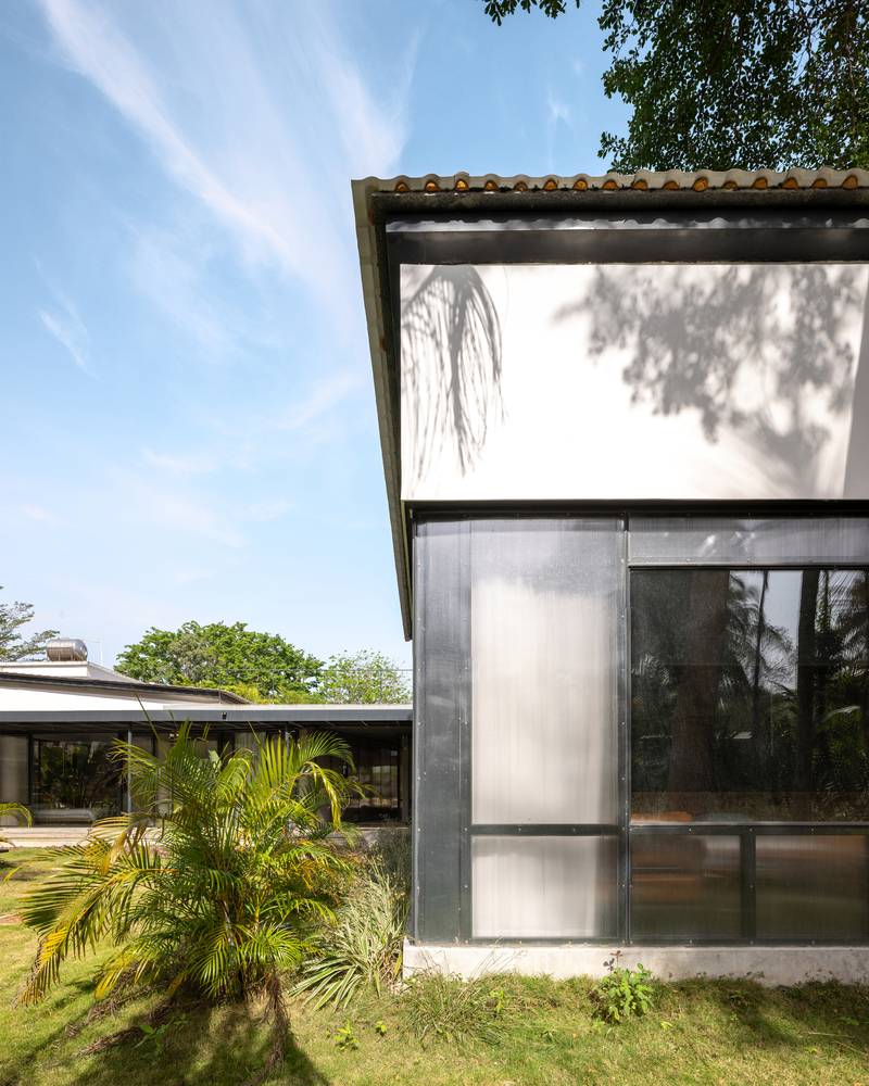 Galeria de Praça Duke, a que abraça a Terra / Edge Architects - 25