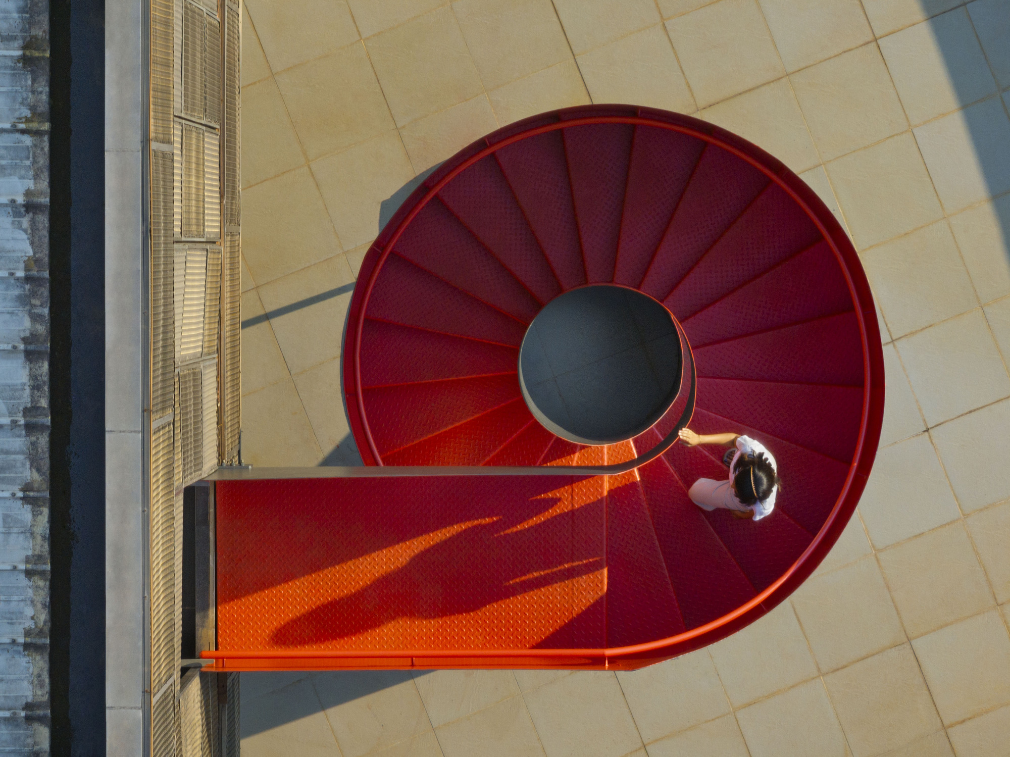 Gallery of Hover Space – Extension to the KLE Society Head Office ...