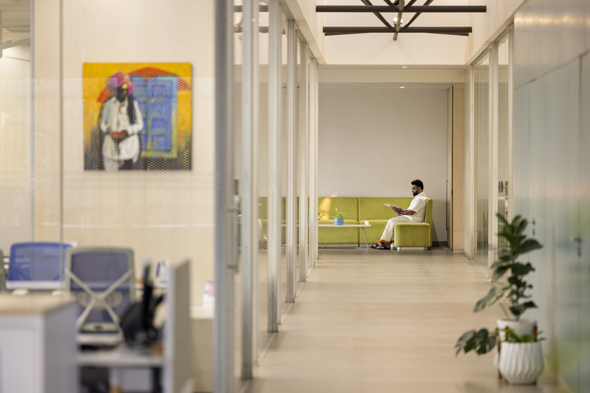 Gallery of Hover Space – Extension to the KLE Society Head Office / Thirdspace Architecture ...