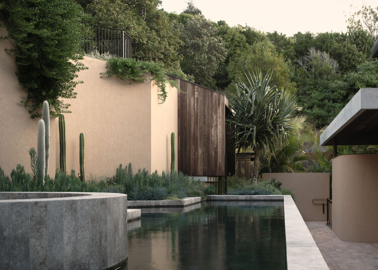 Brahminy House / HGA.Studio | ArchDaily