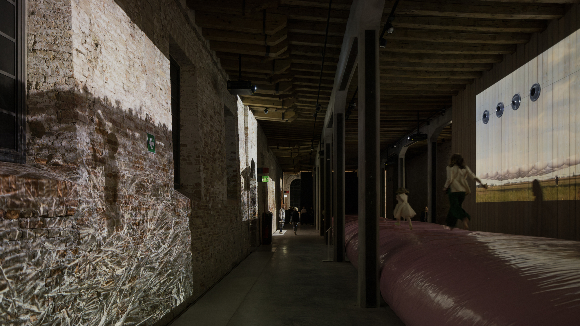 Gallery of Rest as an Experience in a Space Rich with Symbolism ...