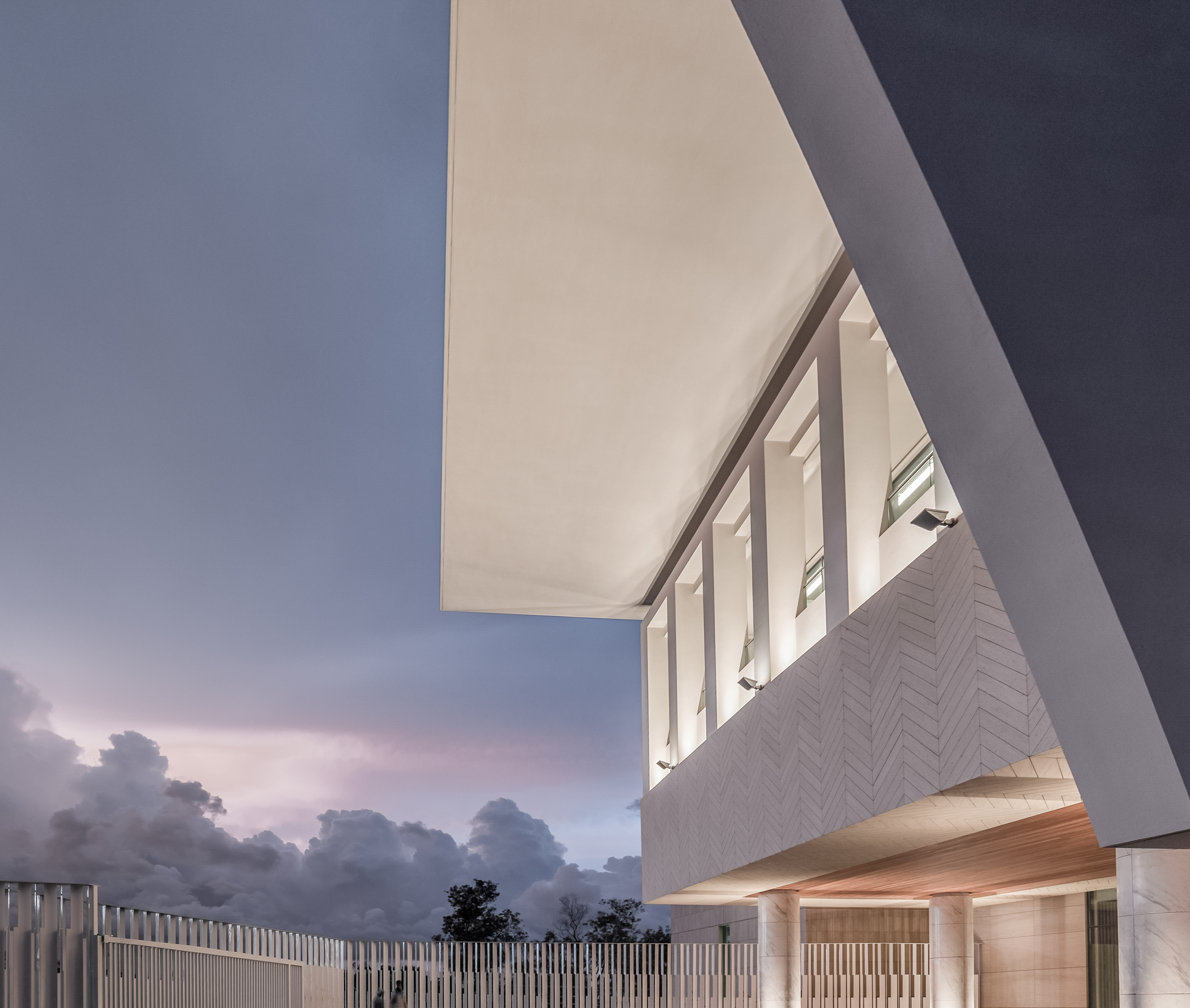 Gallery of Embassy of the State of Kuwait / Architectkidd - 19