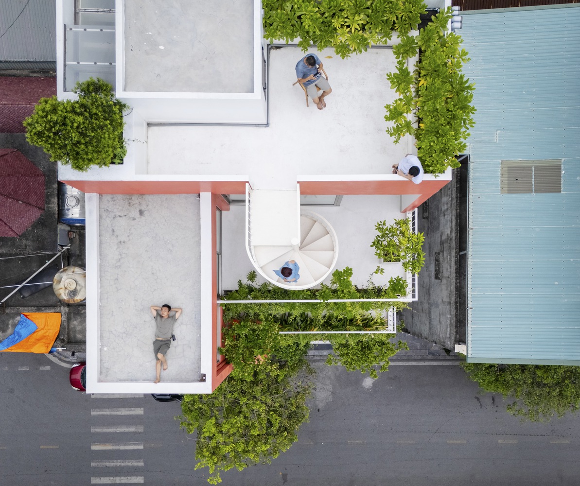 Gallery of How to Design Residential Urban Terraces: Strategies for ...