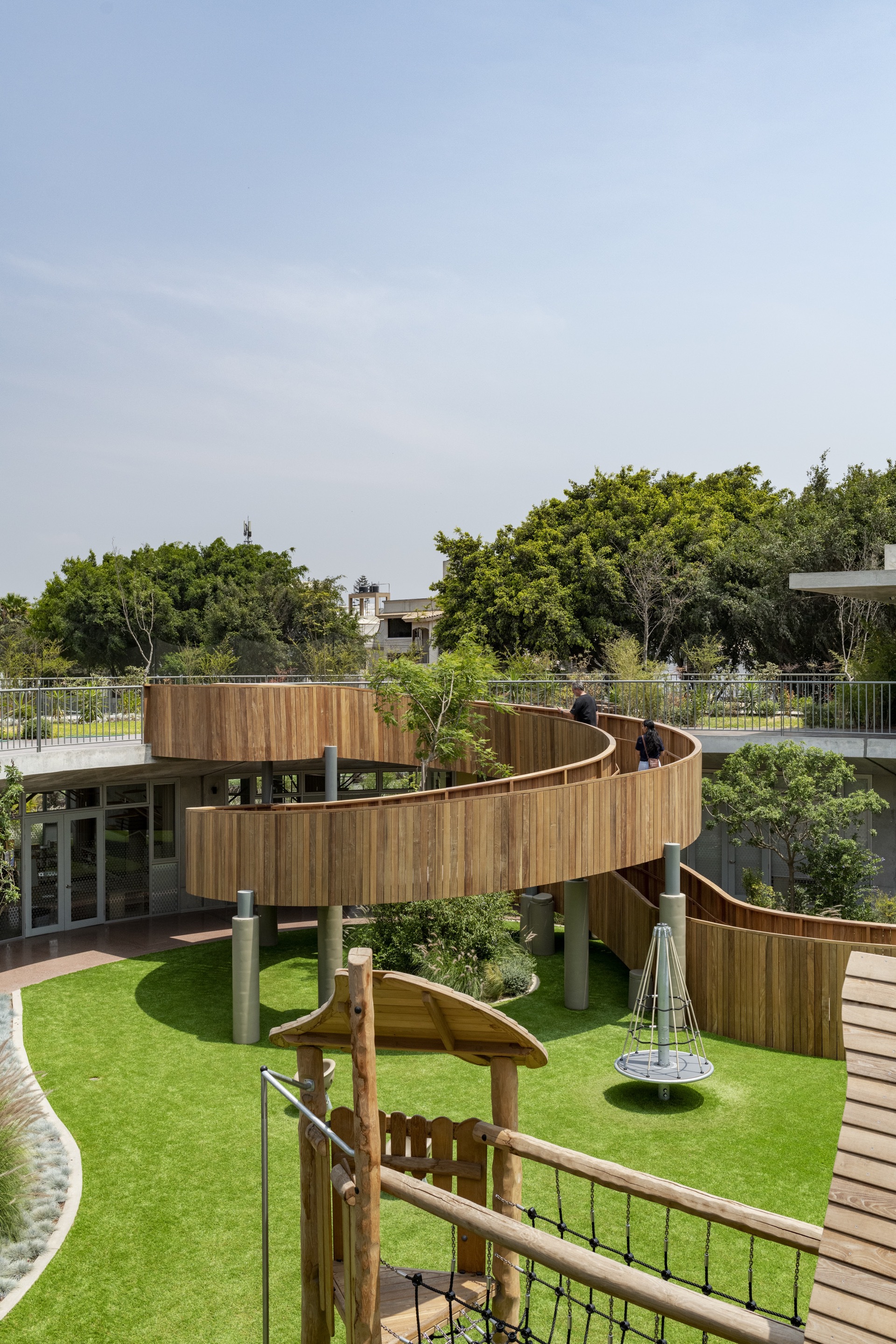 Galeria de Escola ELS Altair / Shell Arquitectos - 4