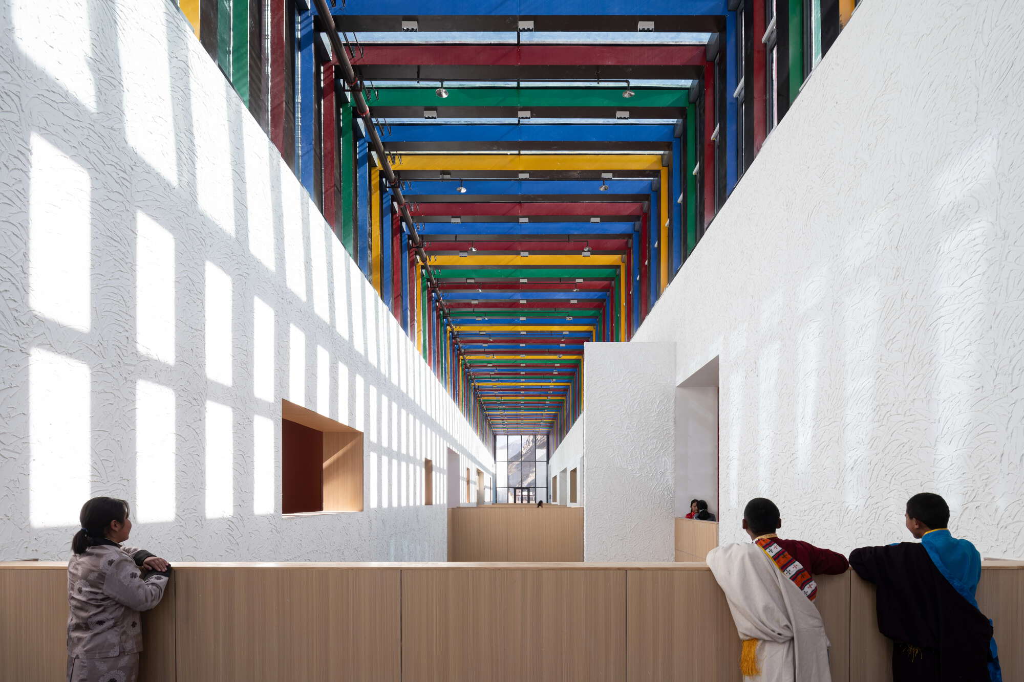 Gallery of The Multifunctional Art Center of Lhozhag County Middle ...