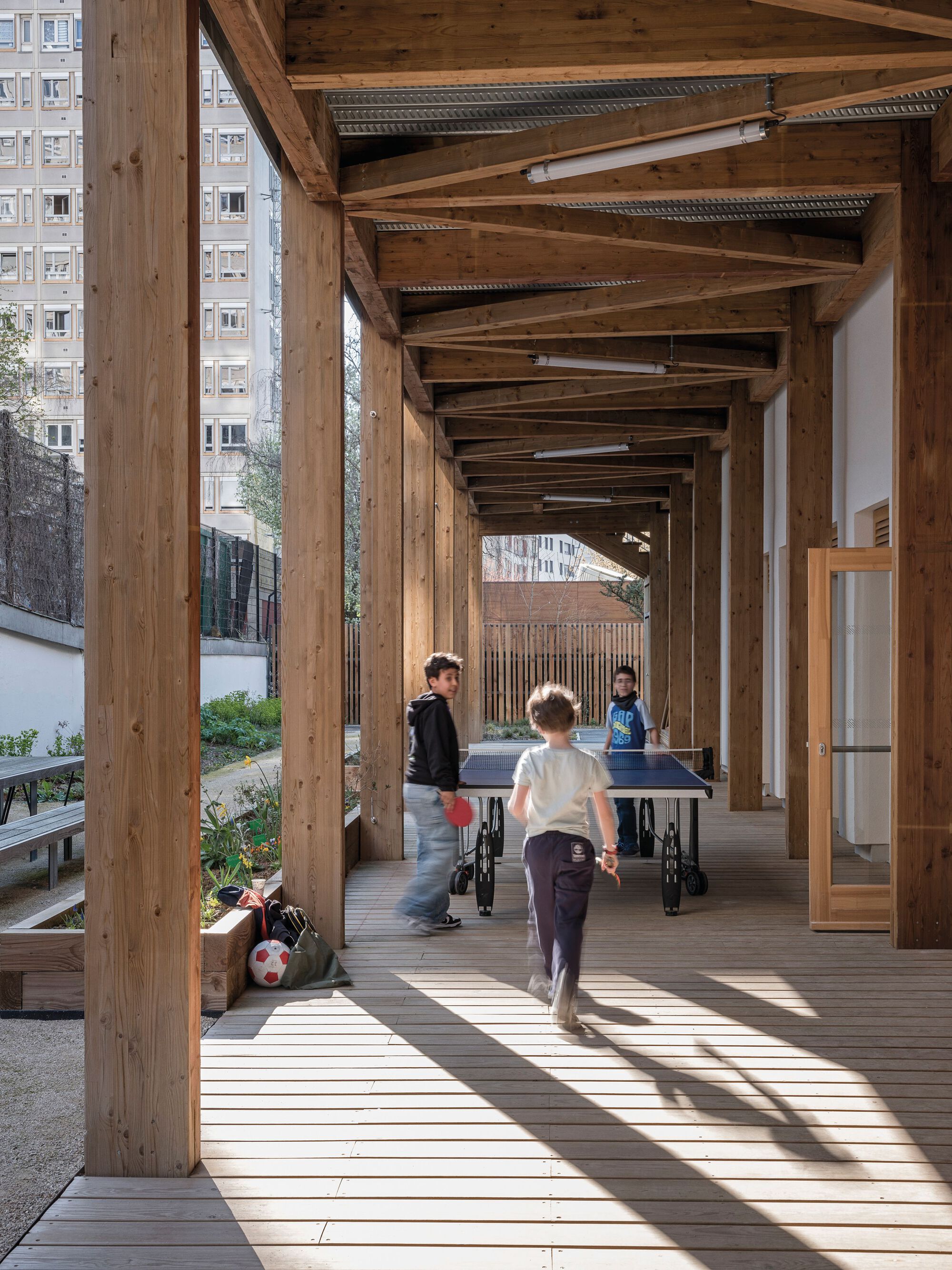 Gallery of James Baldwin Media Library and Refugee House / associer - 9