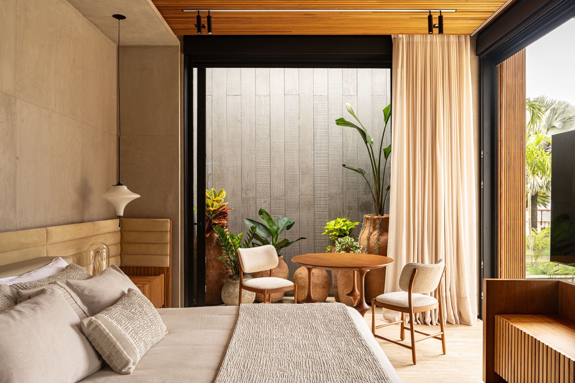 Gallery of House EJ / Leo Romano - 5