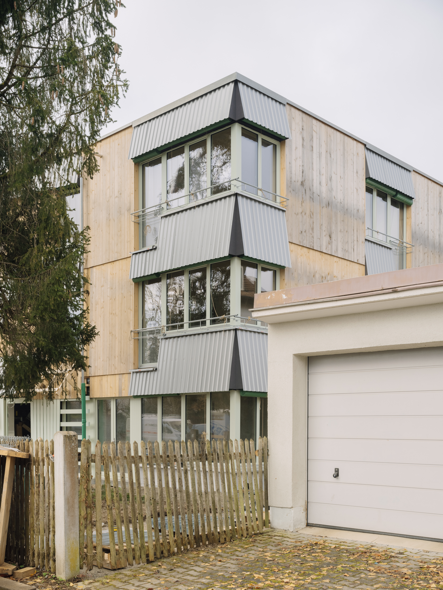 Gallery of The Resilient House Multi-Generational Housing / etal. - 6