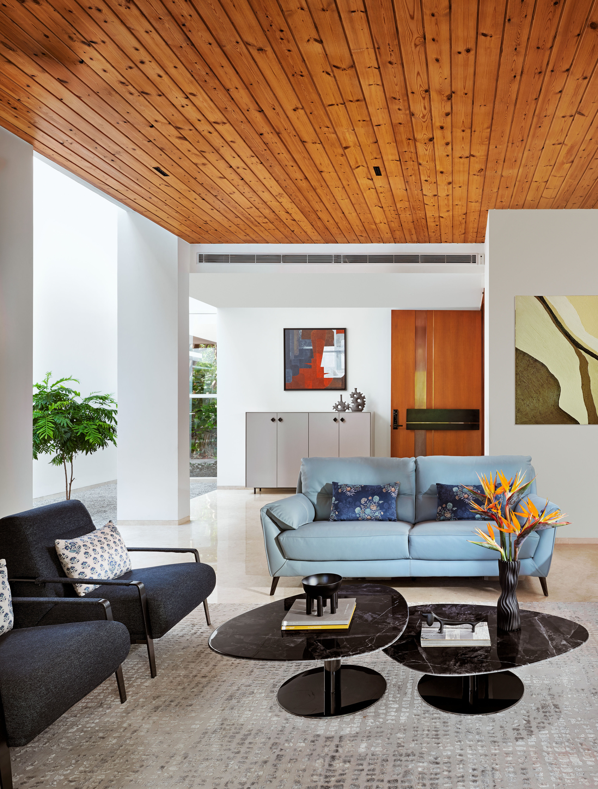 Gallery of The Split House / Collage Architecture Studio - 4