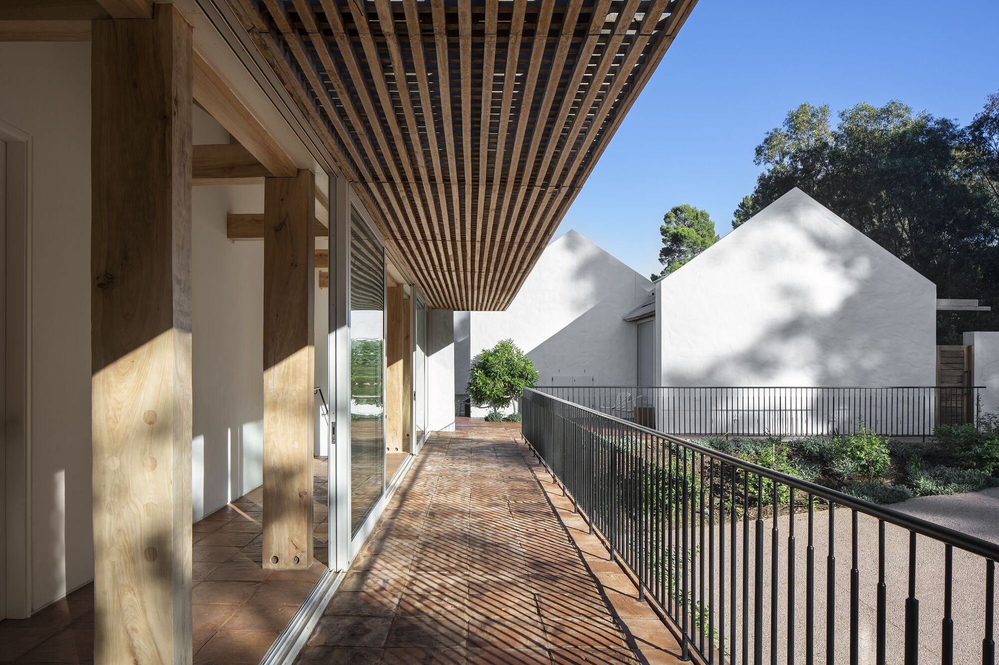 Gallery of Umoya Boutique Hotel / SkreinStudios - 4