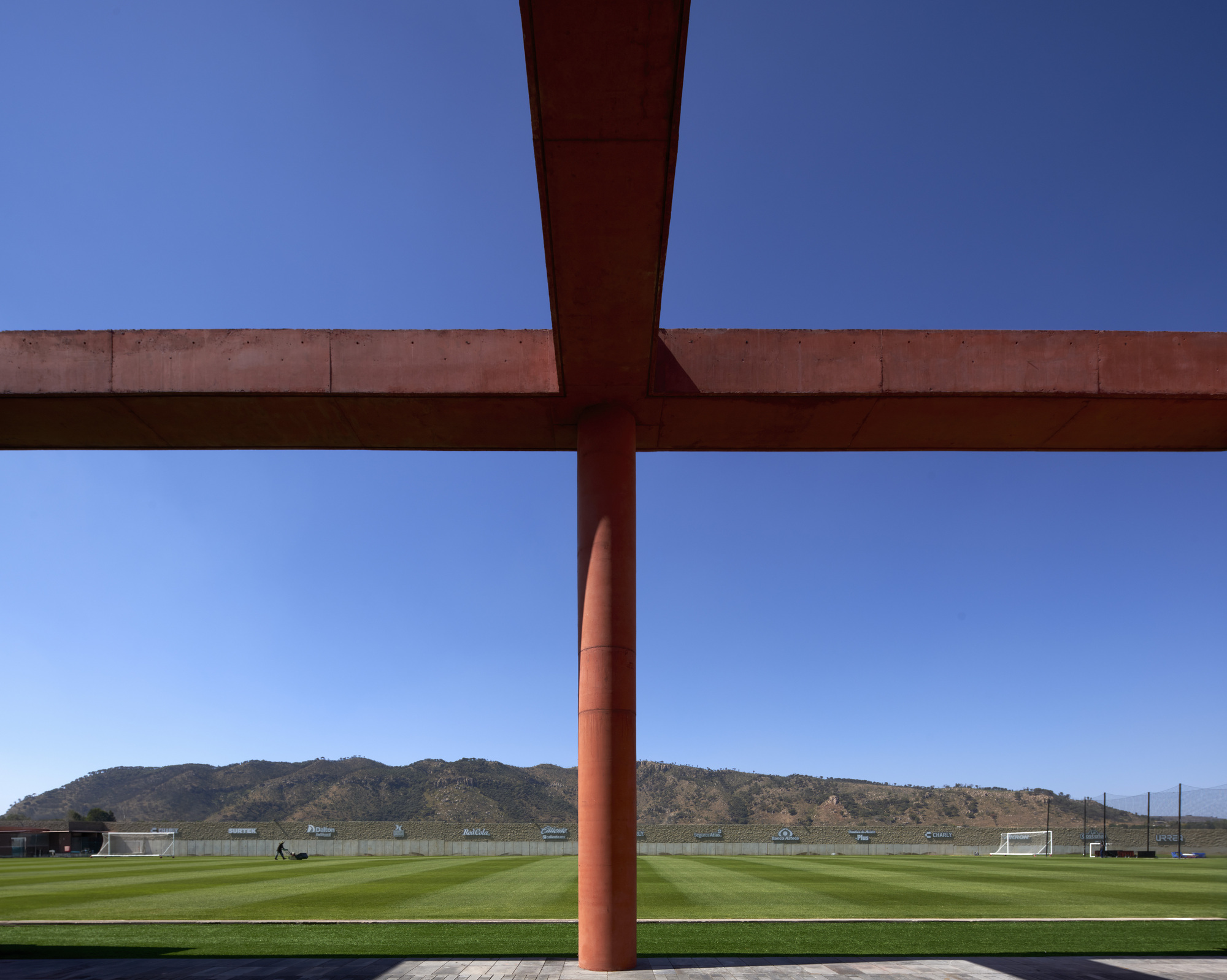 Gallery of Atlas Academia Sport Facility / Sordo Madaleno Arquitectos - 16