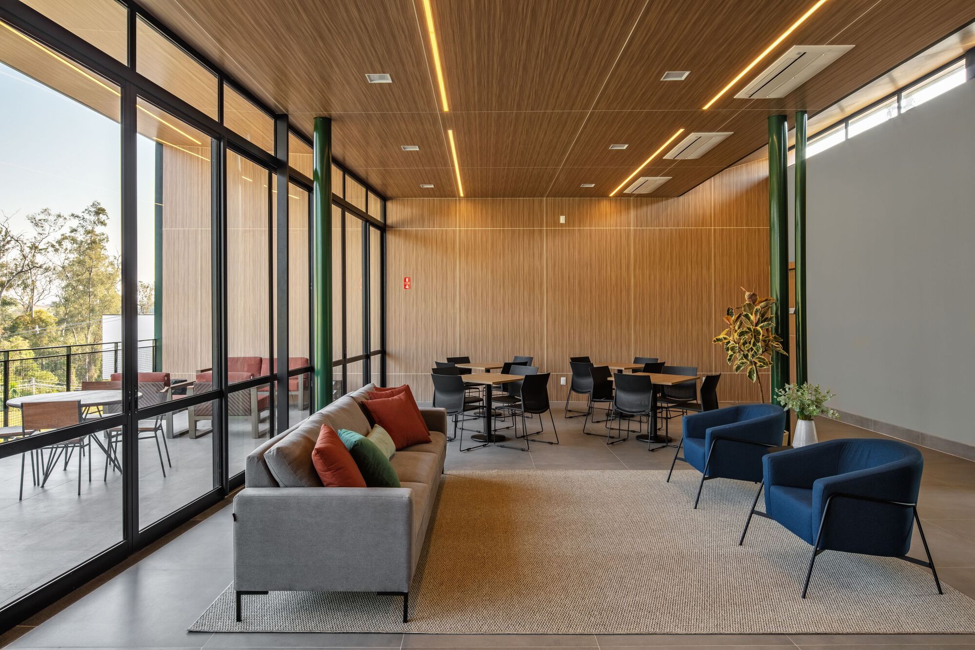 Galeria de Condomínio Vista Campinas / DMDV arquitetos - 15