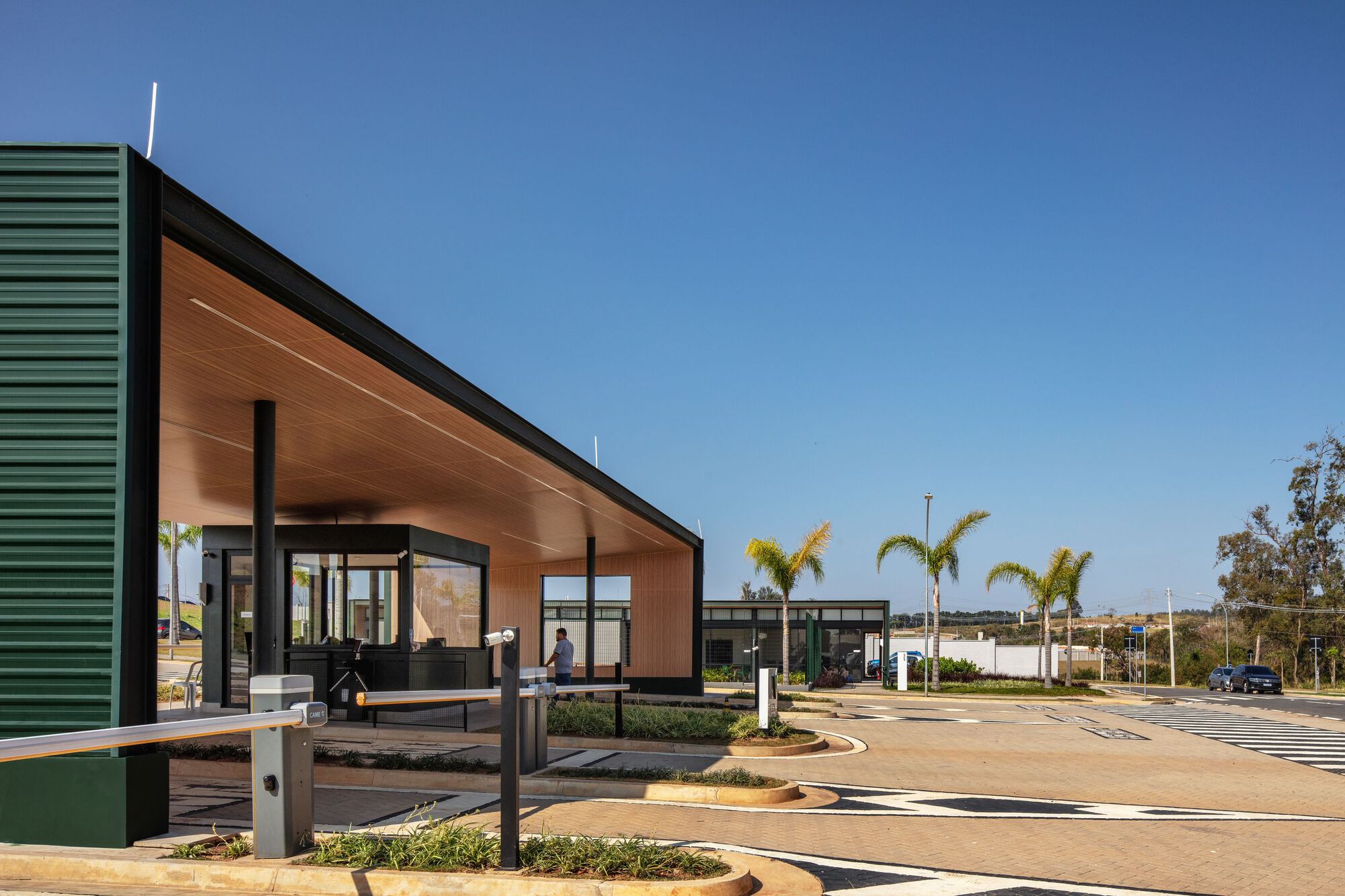 Galeria de Condomínio Vista Campinas / DMDV arquitetos - 11