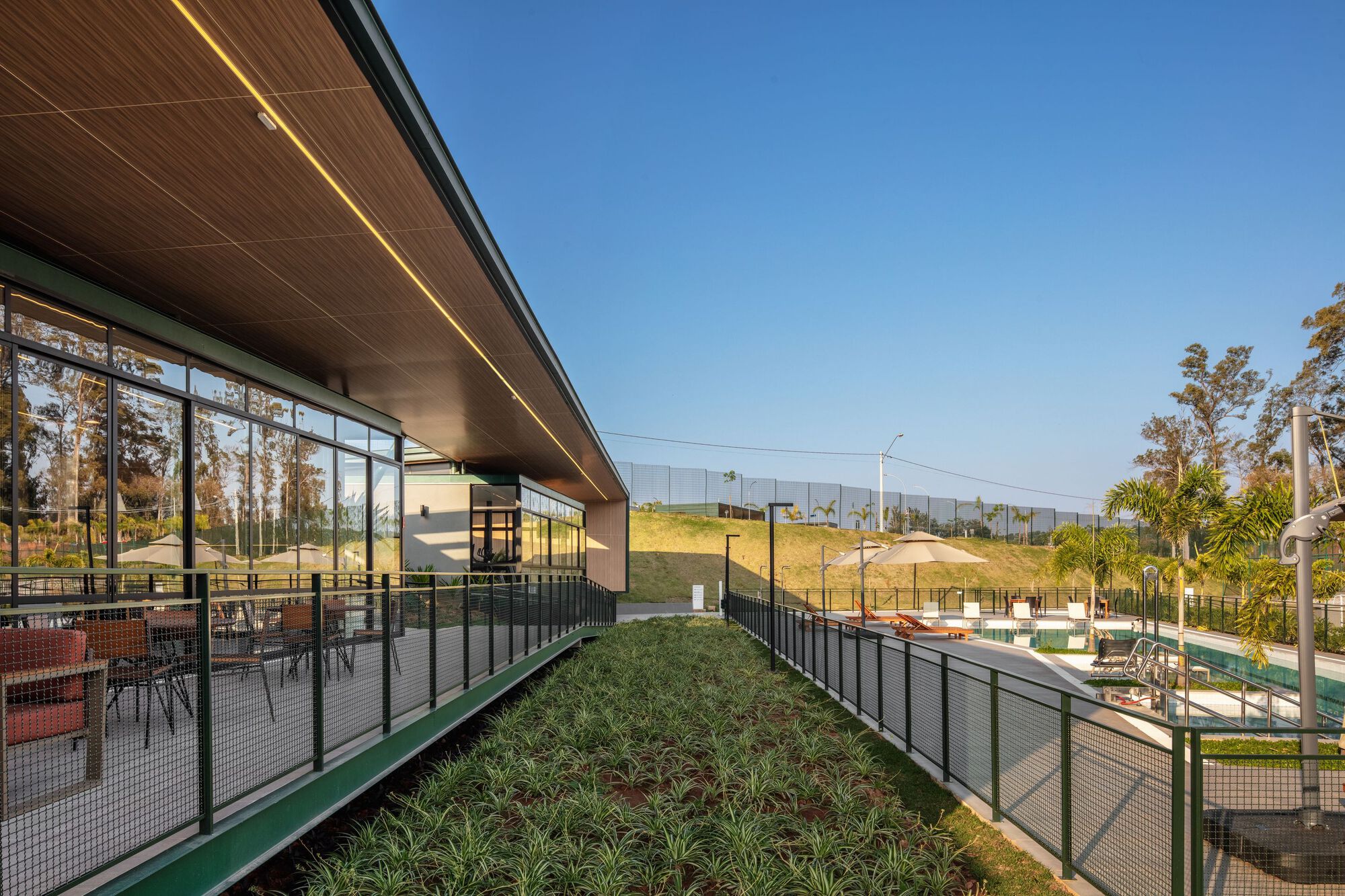 Galeria de Condomínio Vista Campinas / DMDV arquitetos - 14