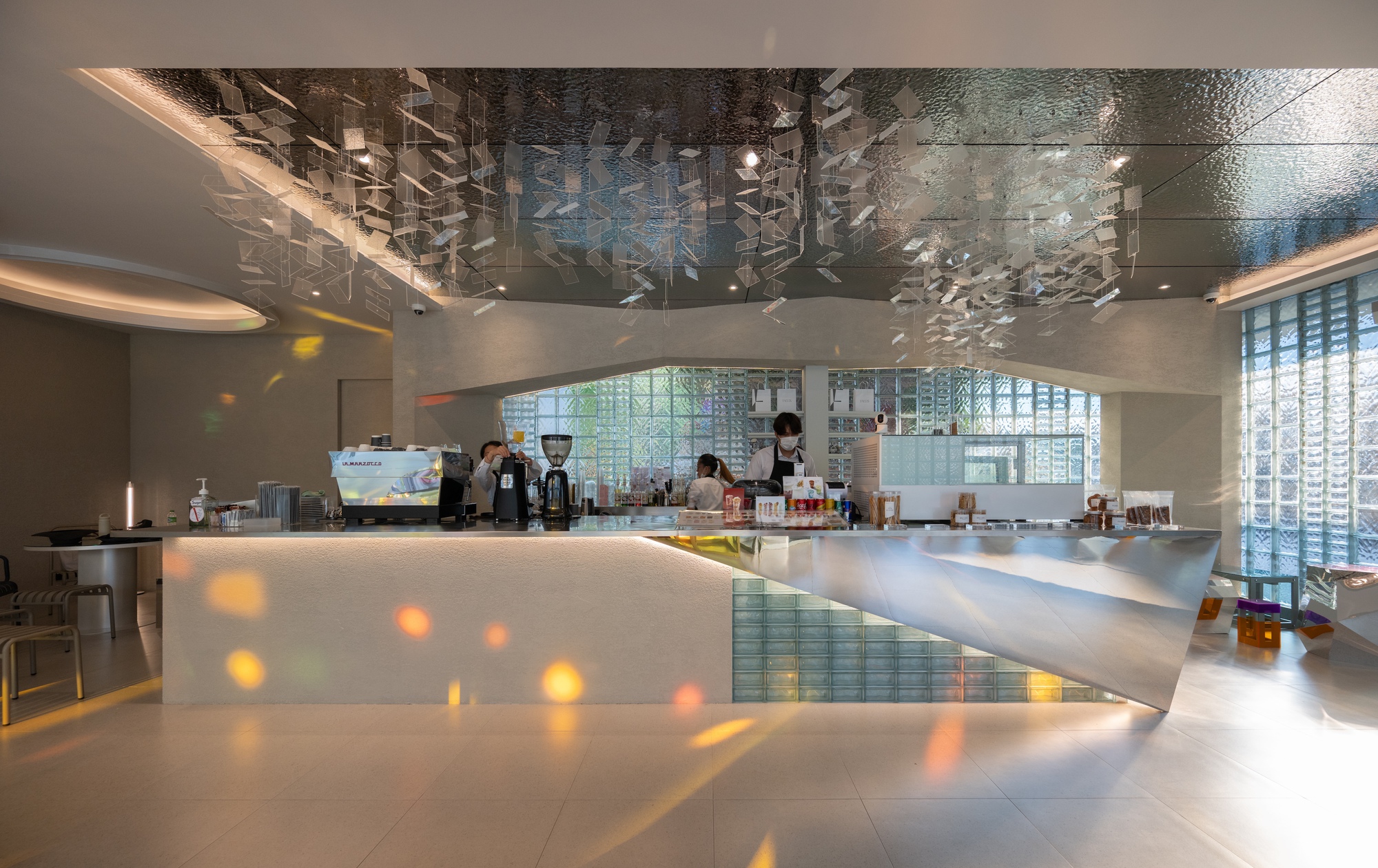 画廊 Facet 咖啡馆 / BBWORKSPACE - 12