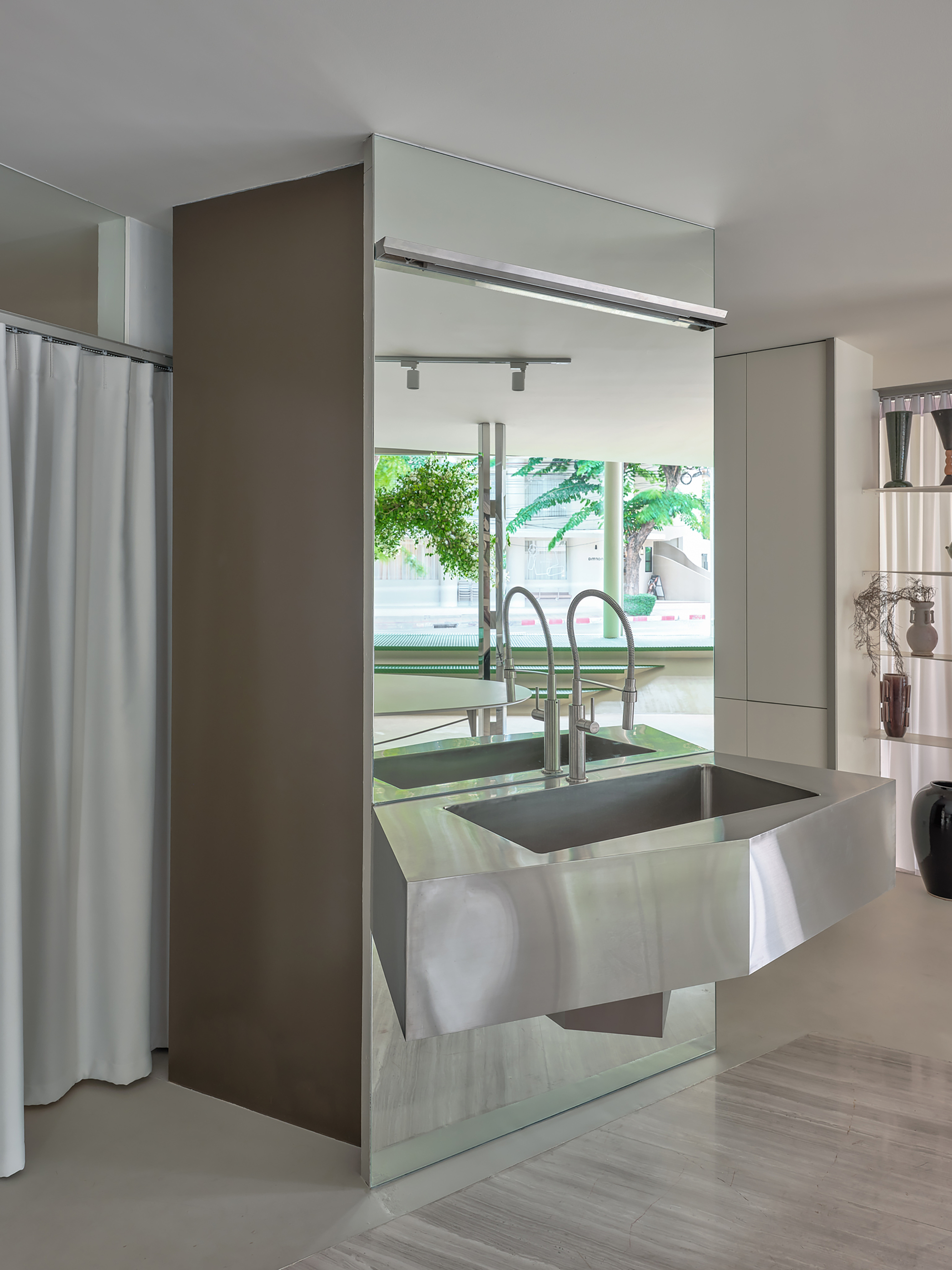 Gallery of PHKA Studio / STA - 21