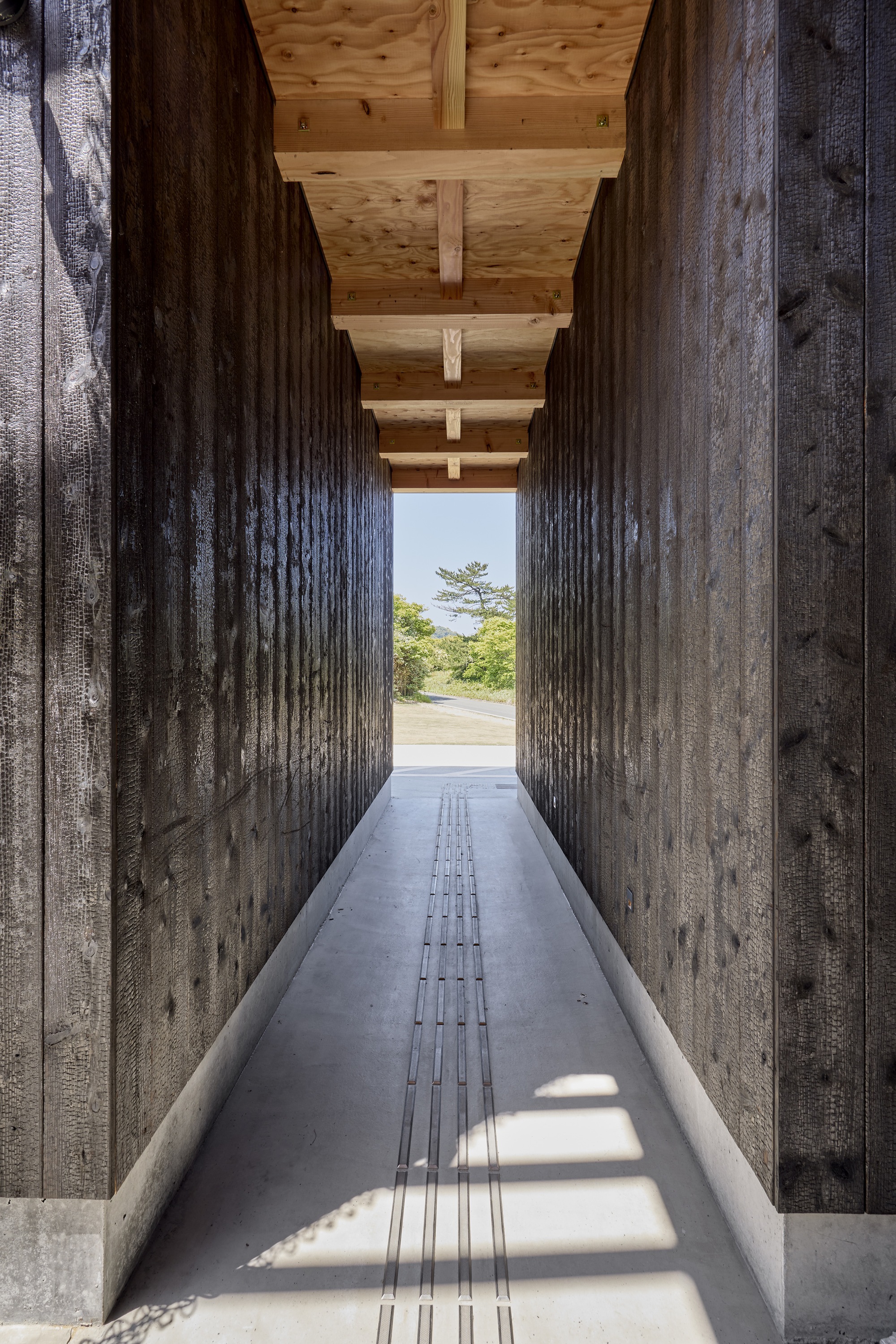 Gallery of Kugami Terrace Sunset Cafe and Small Gallery / REPLUS Co ...