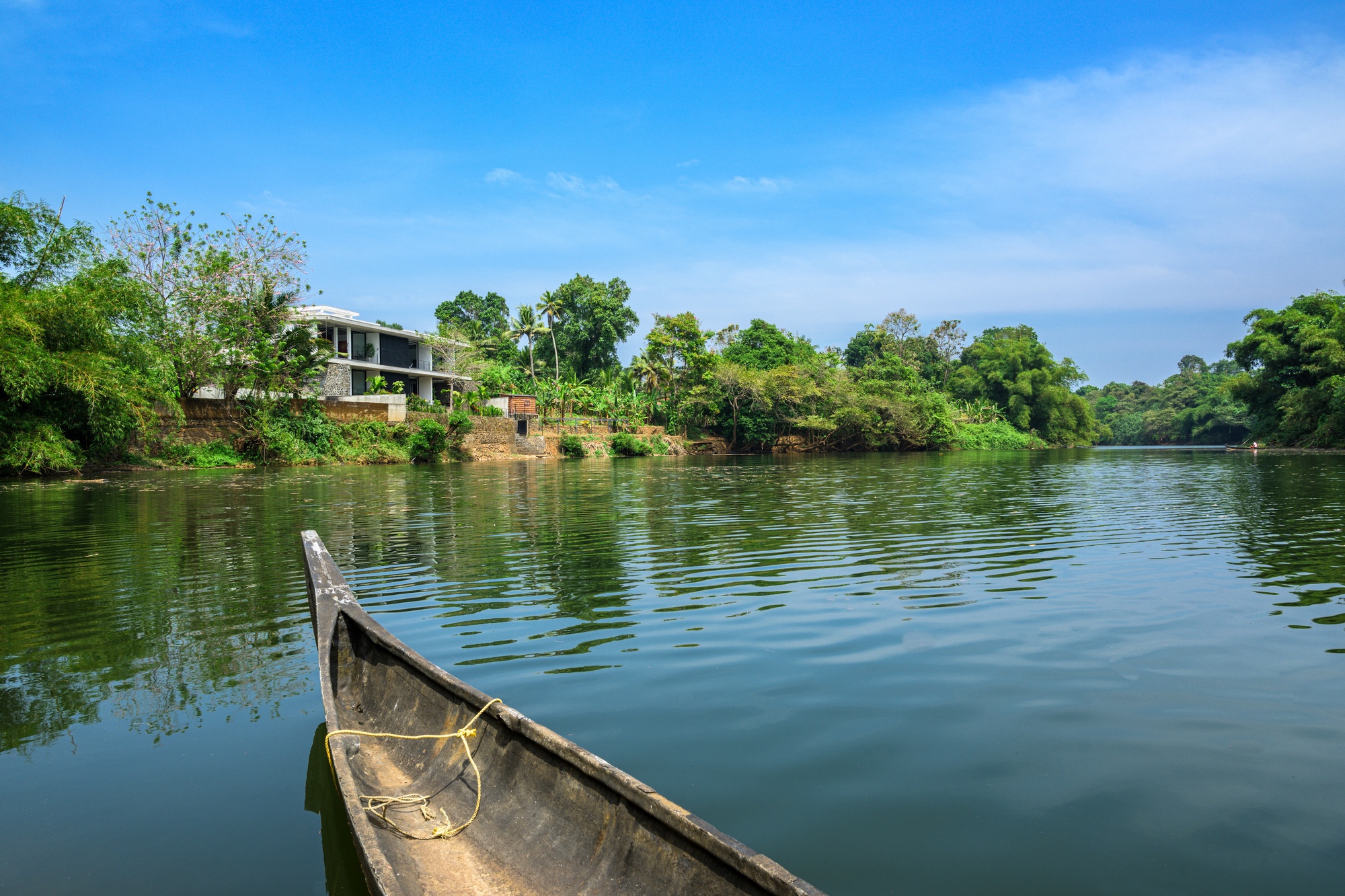Gallery of The House That Meets the River / LIJO RENY architects - 47