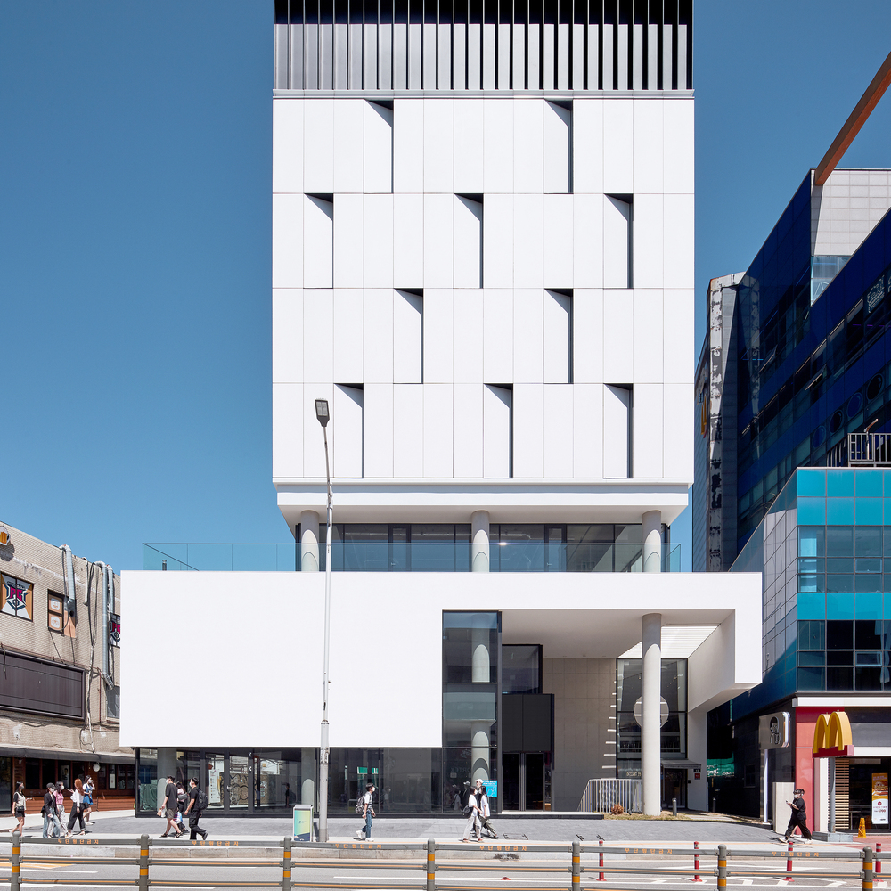 Gallery of Triplet Code Imun Neighborhood Facility / L'EAU design - 6