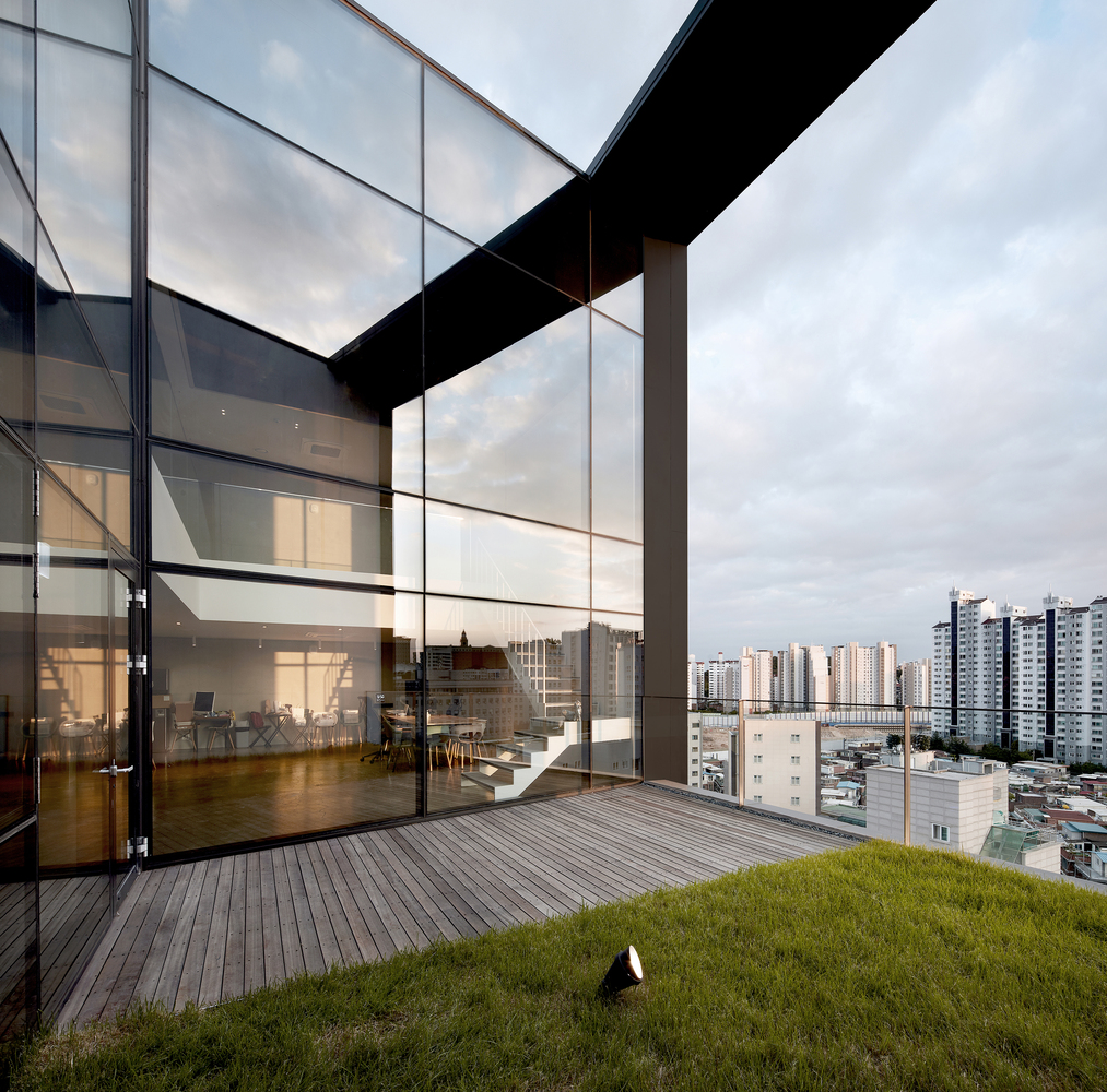 Gallery of Triplet Code Imun Neighborhood Facility / L'EAU design - 16