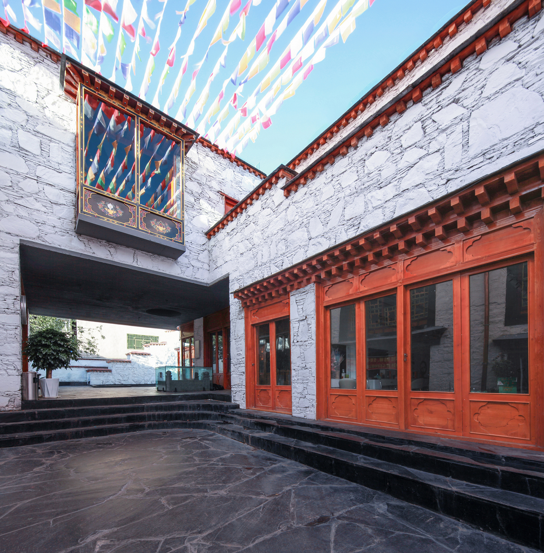 Gallery of Renovation of the Jiakaxia Ancient Courtyard / hyperSity ...