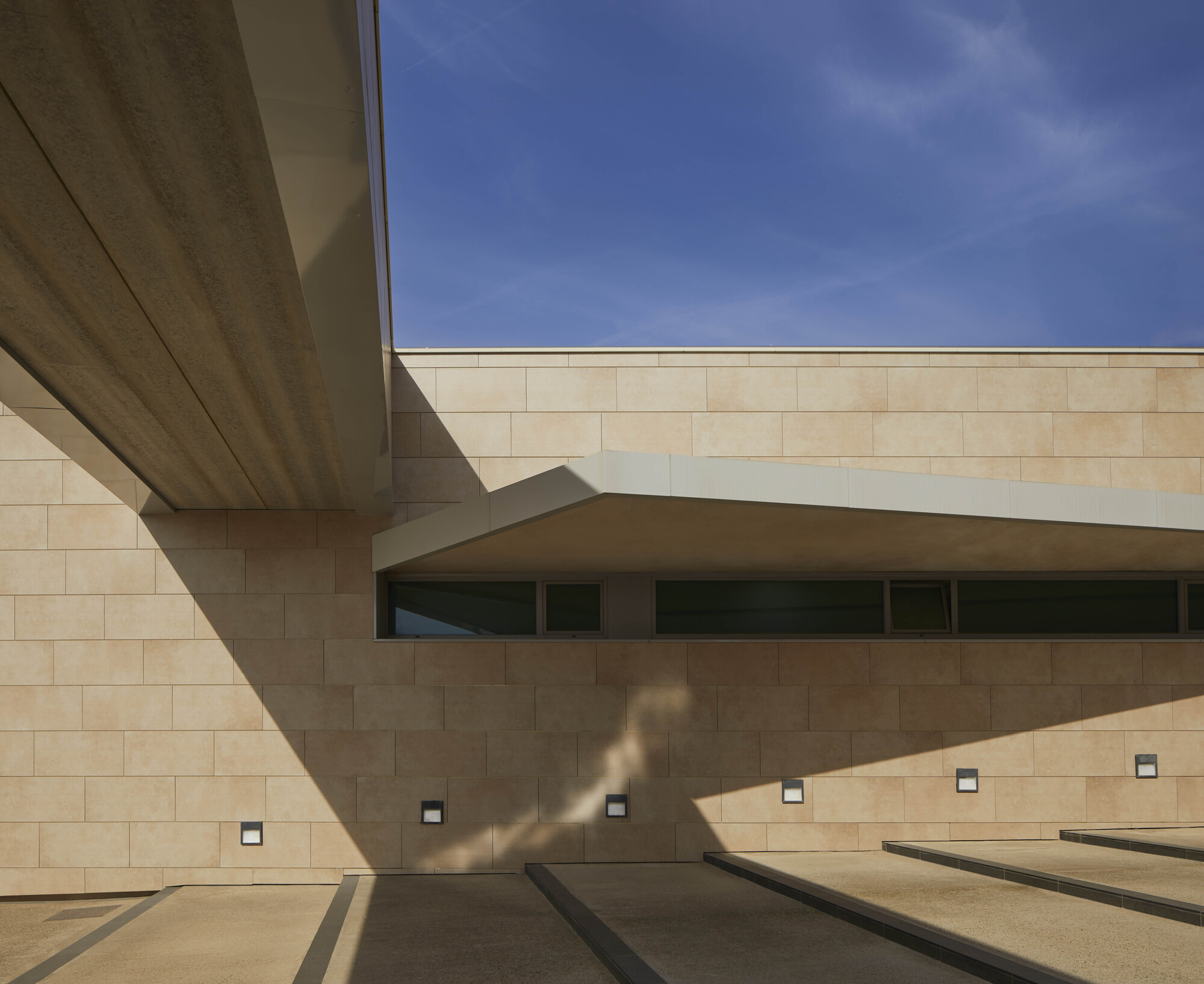 Gallery of The Benefits of Extruded Tile Technology in Modern ...