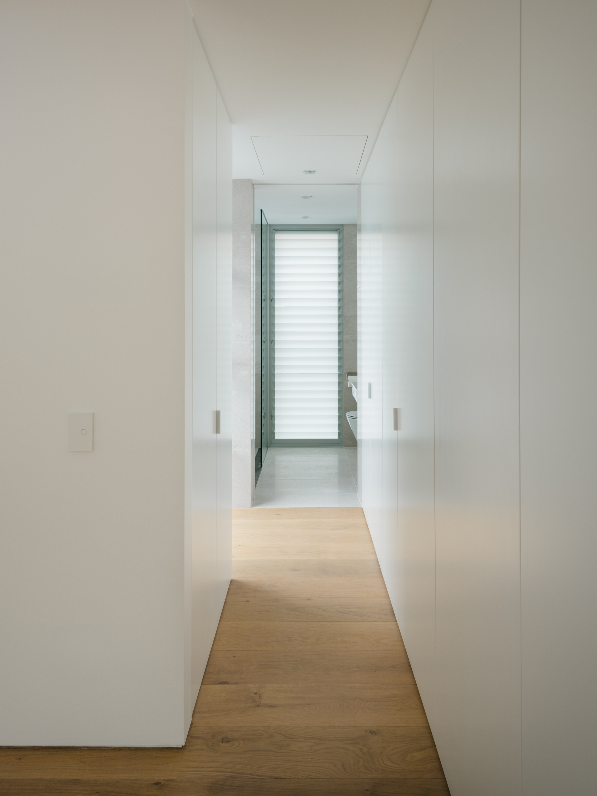 Gallery of Back to Front House / Ian Moore Architects - 21