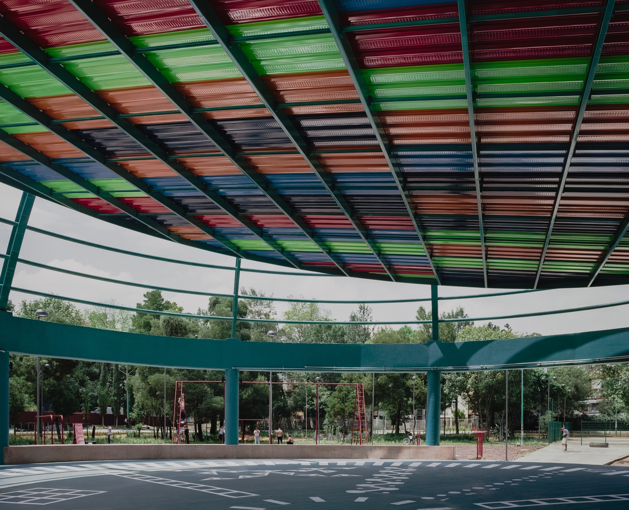 Gallery of UH INFONAVIT Iztacalco Housing Unit and Public Space / AMASA Estudio - 3