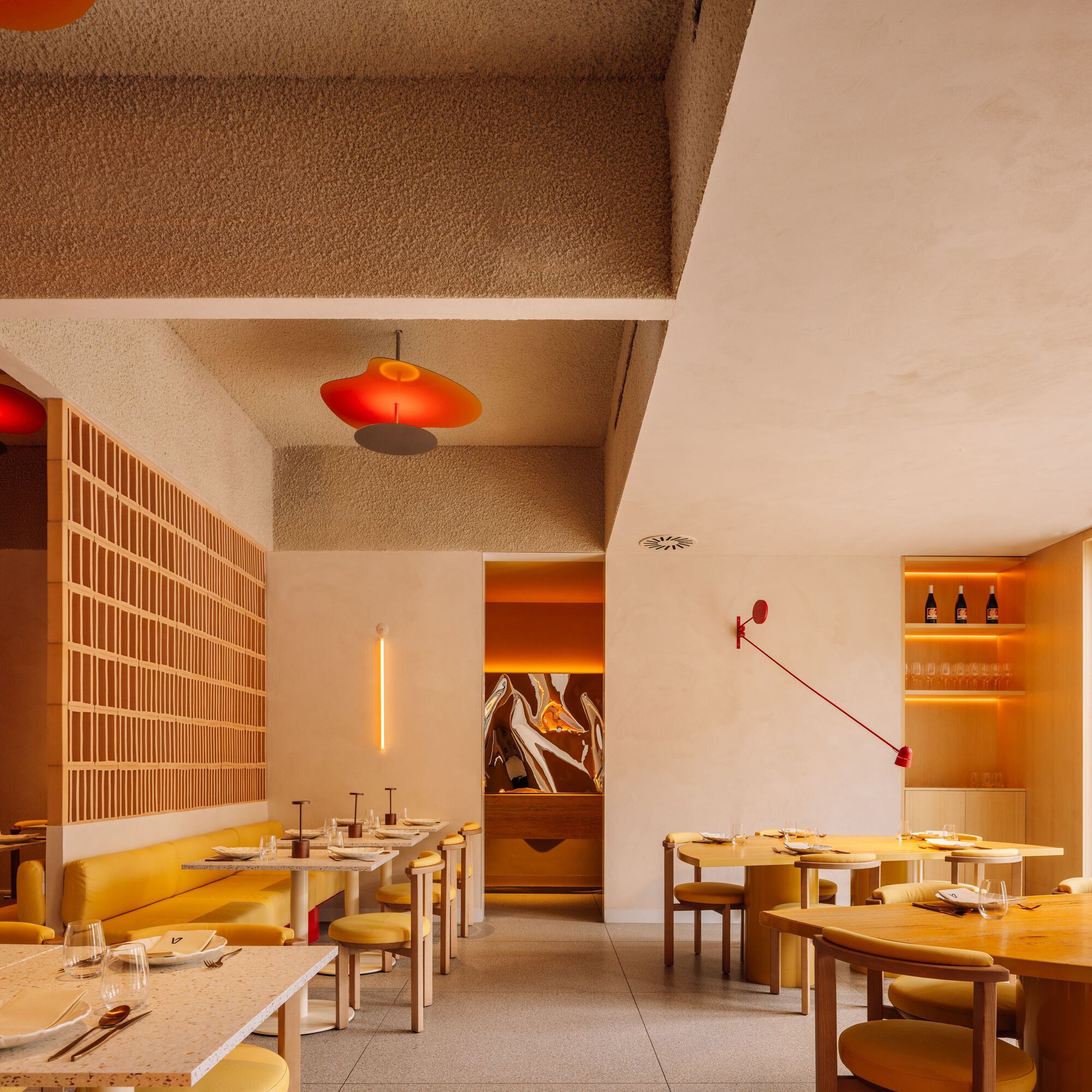 Gallery of Scusa Restaurant / Spacegram - 4