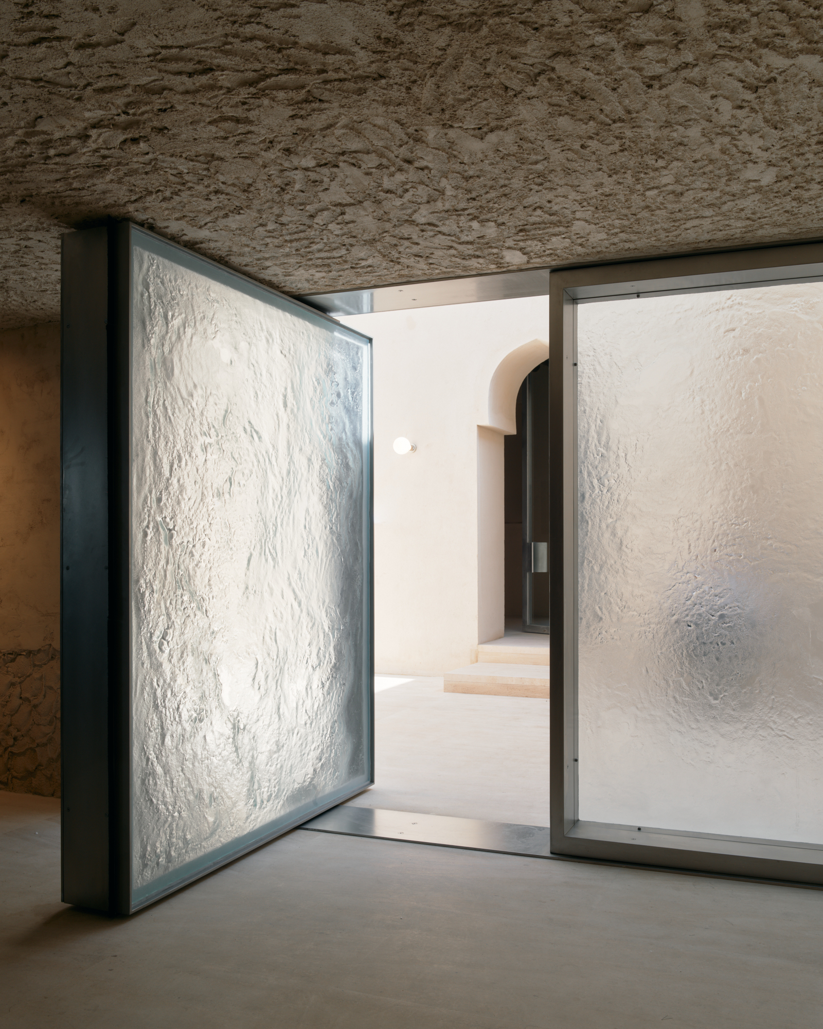 Gallery of Siyadi Pearl Museum / Studio Anne Holtrop - 11