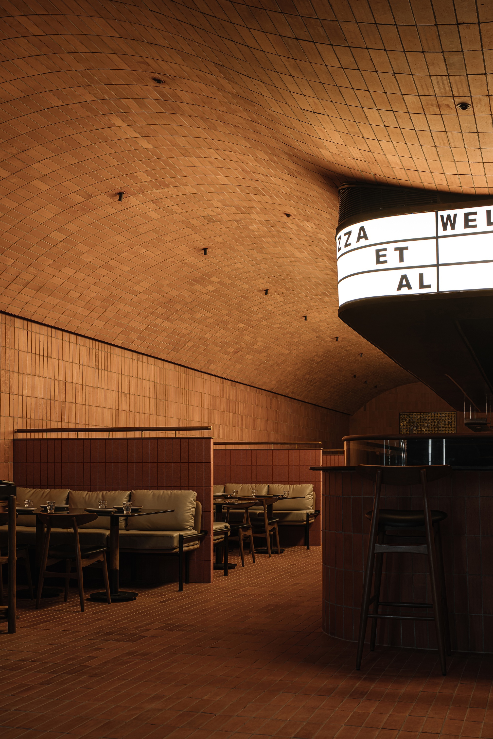 Gallery of Capiche Restaurant / Neogenesis+Studi0261 - 7