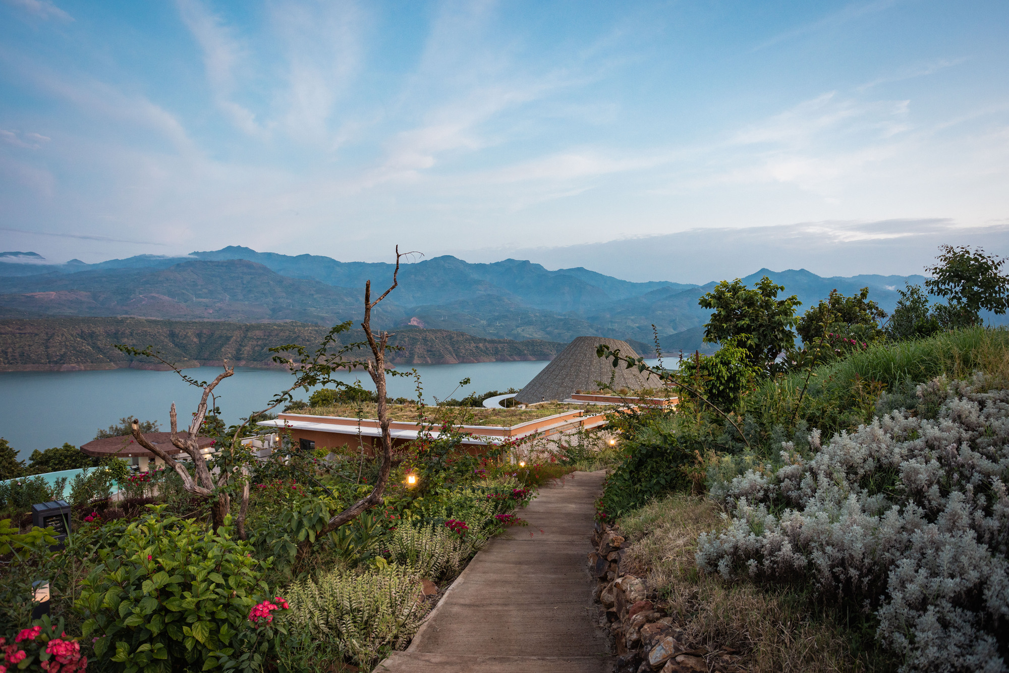 Gallery of Halala Kella Lodge / RAAS Architects - 7